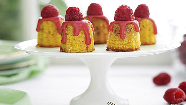 Mini polenta and raspberry cakes | Women's Weekly Food