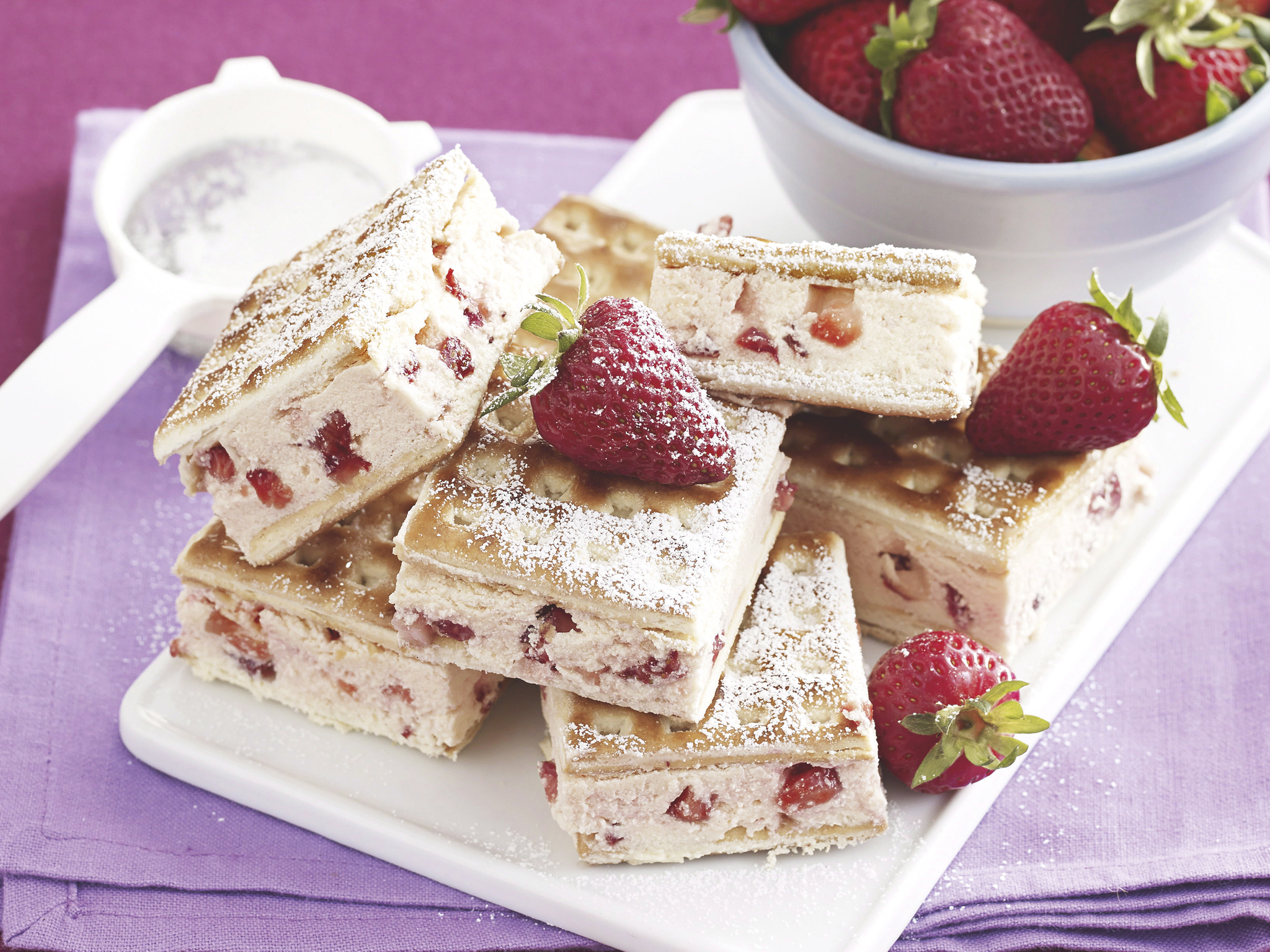 Strawberry lattice slice | Women's Weekly Food