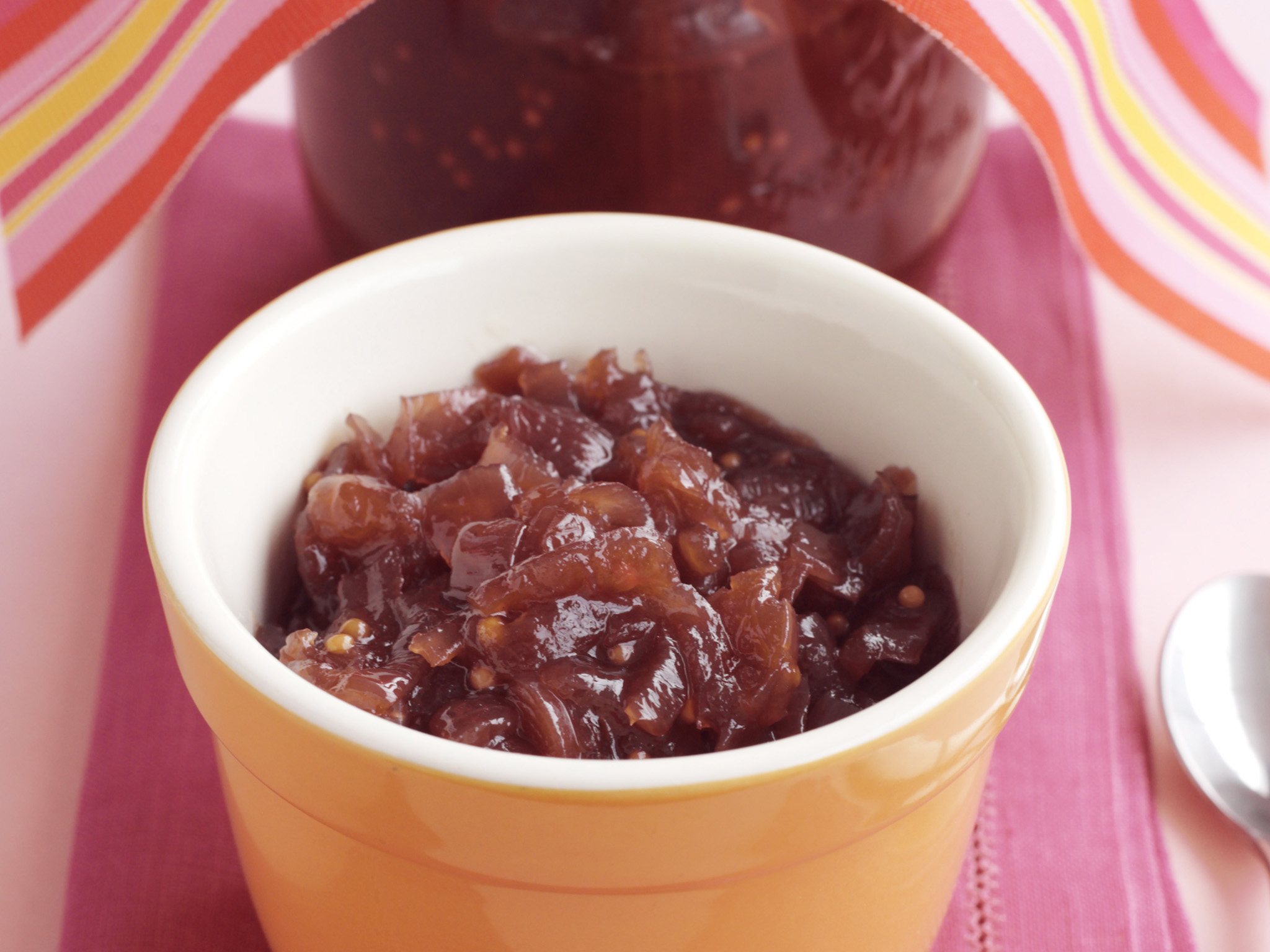 Caramelised onion and balsamic relish | Women's Weekly Food
