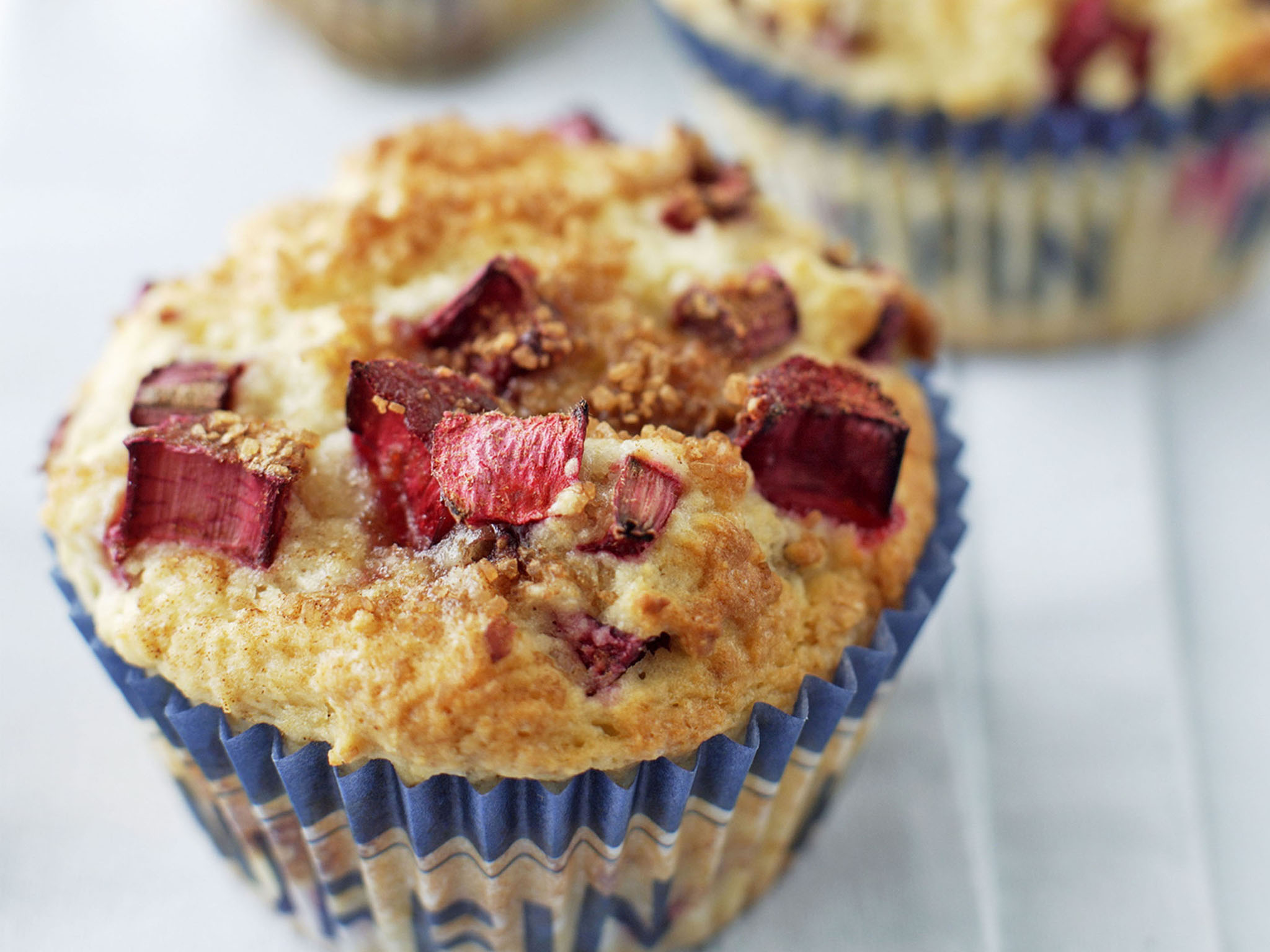 Rhubarb vanilla muffins | Women's Weekly Food