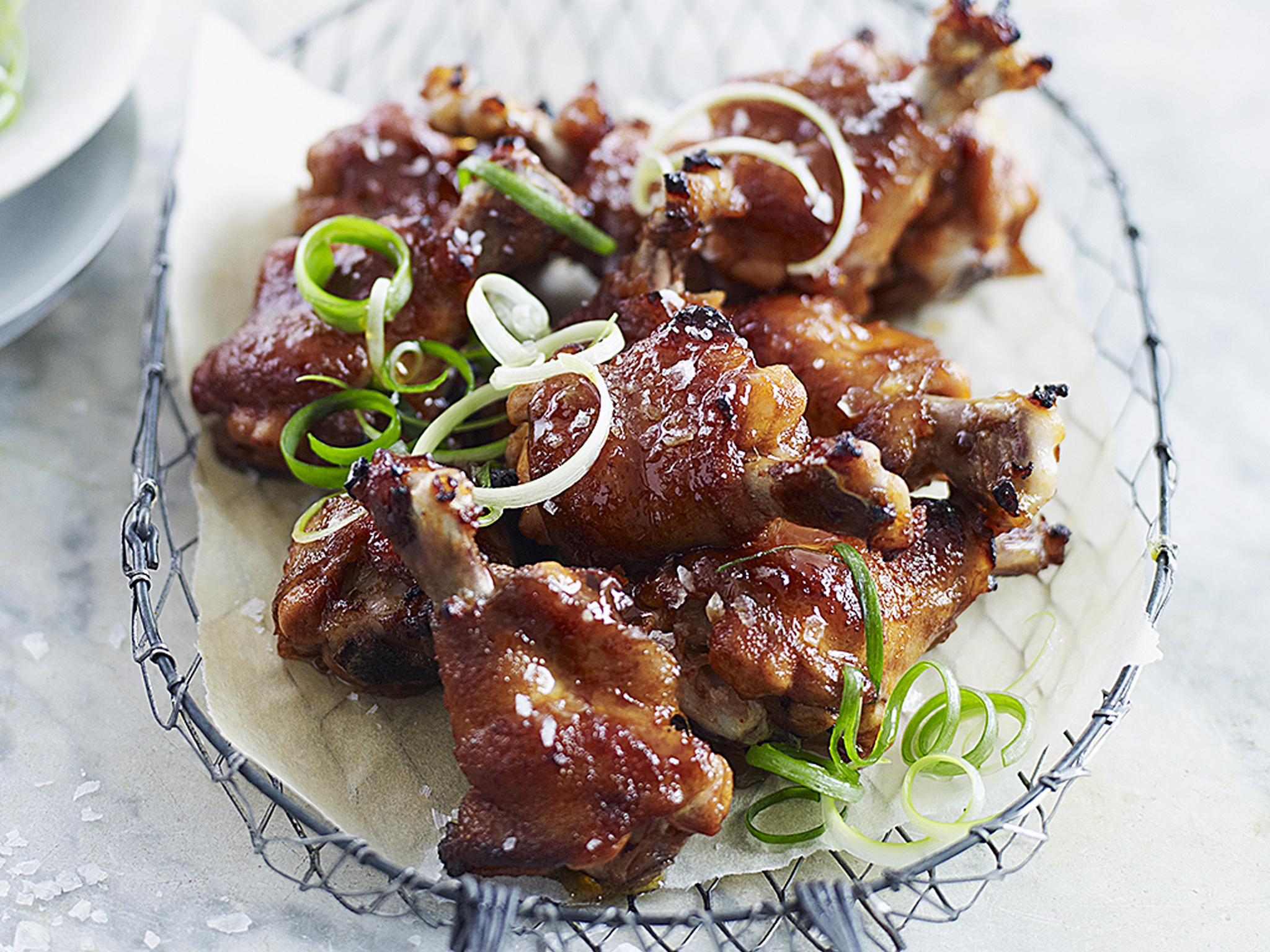 "Lipsmacking" spicy chicken drumettes | Women's Weekly Food