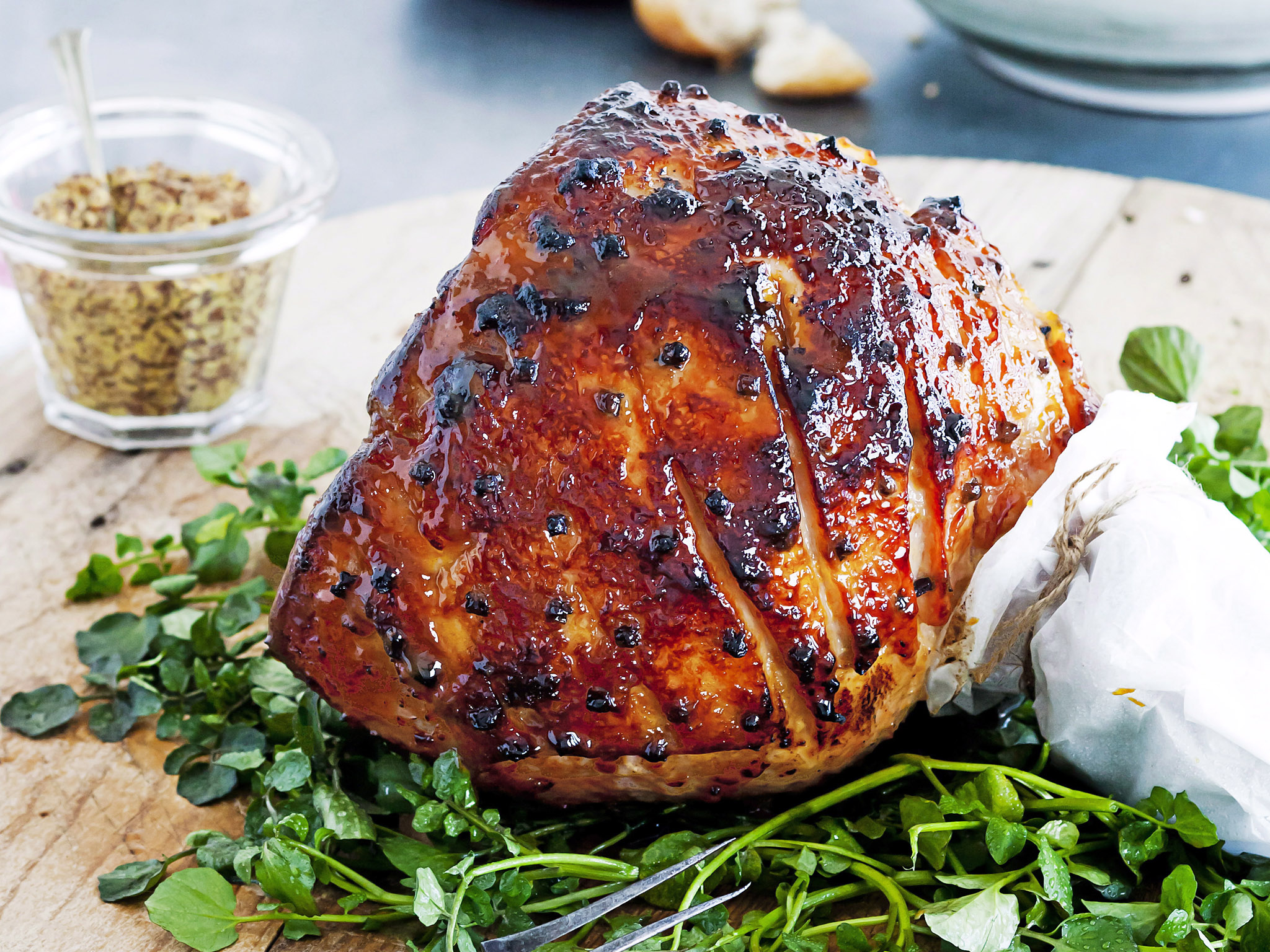 Maple, mustard and orange glazed ham | Women's Weekly Food