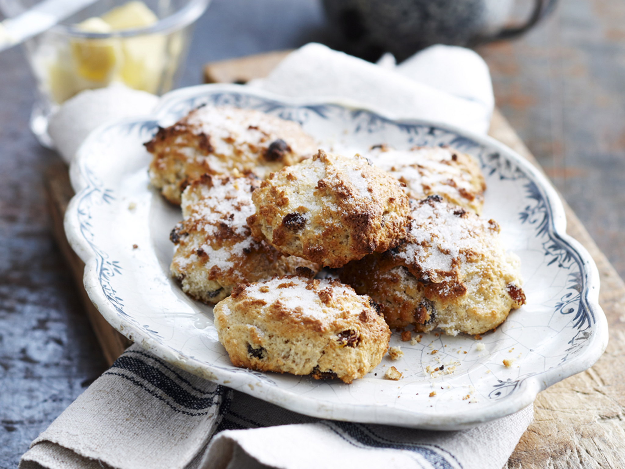 Sultana and oat rock cakes | Women's Weekly Food