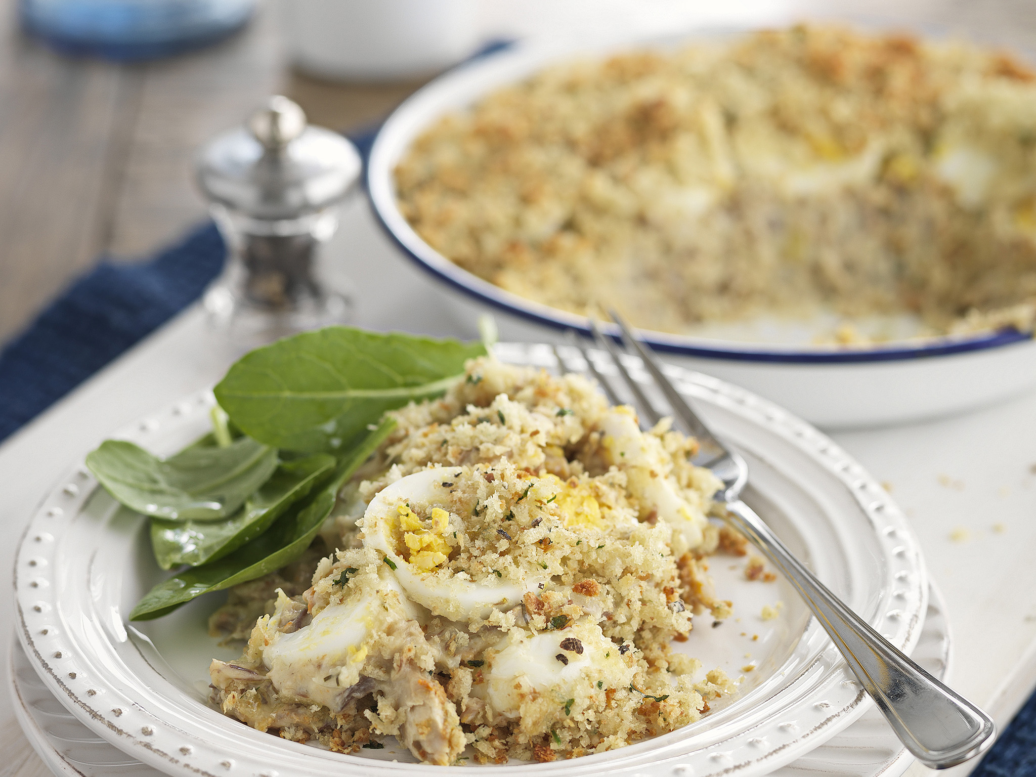 Smoked fish pie with garlic and herb crumbs | Women's Weekly Food