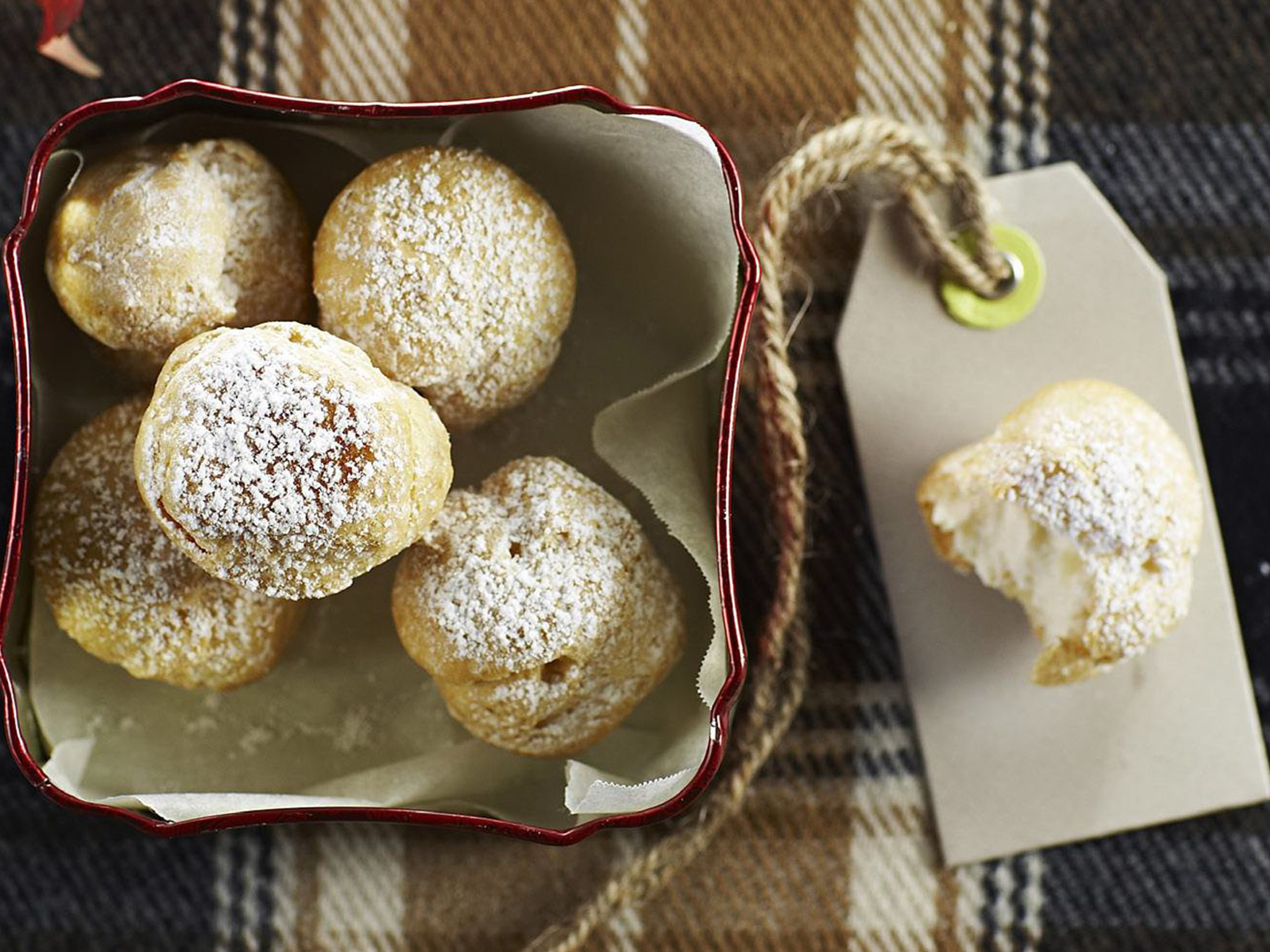 Coffee liqueur puffs | Women's Weekly Food