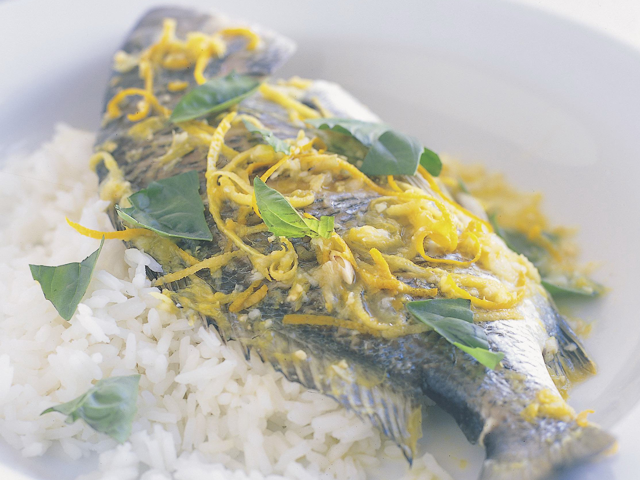 Whole bream with citrus and ginger | Women's Weekly Food