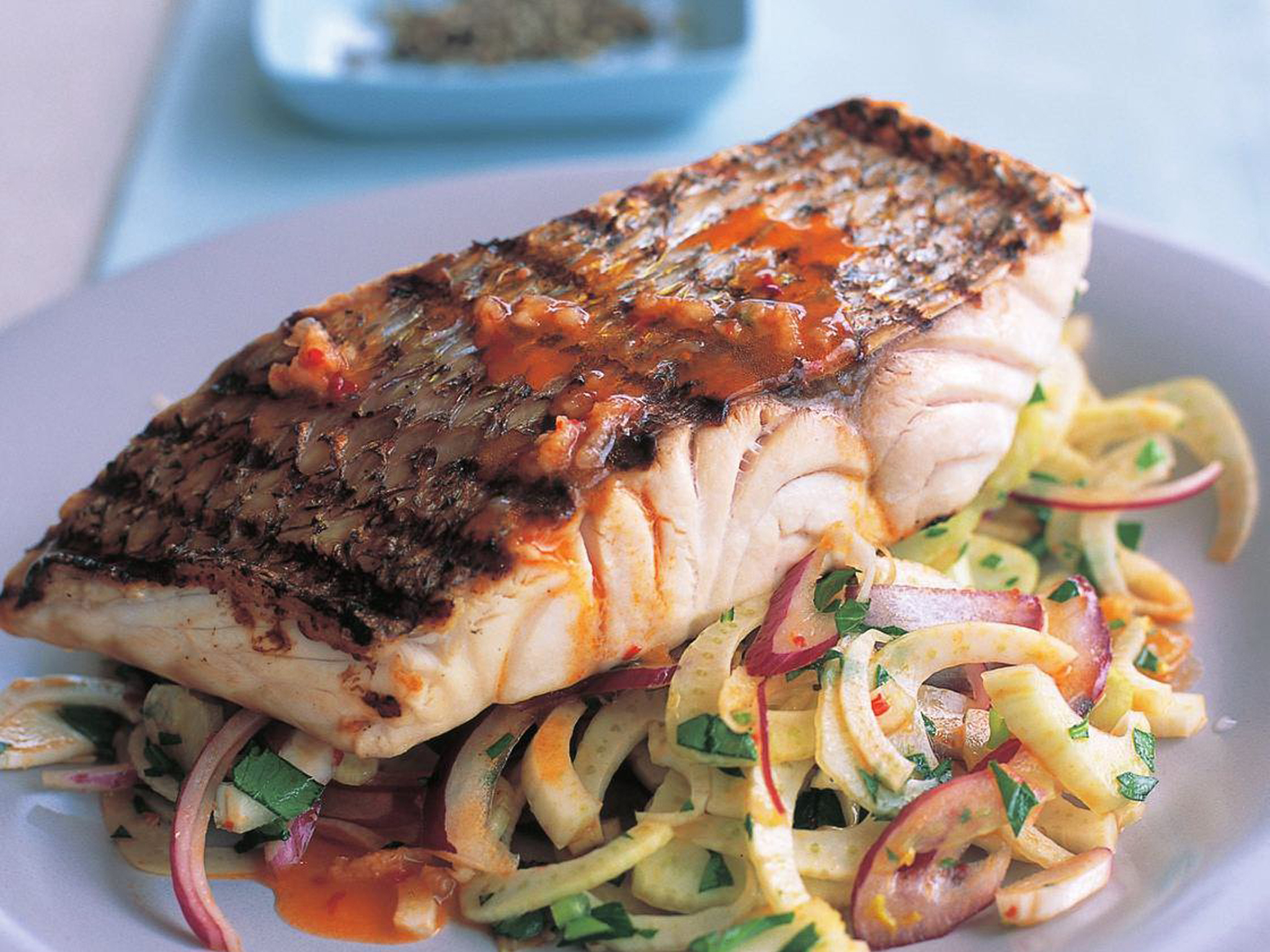 Fish fillets with fennel and onion salad | Women's Weekly Food