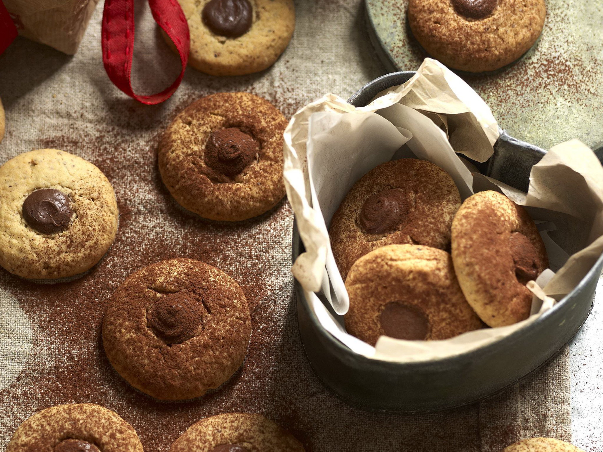 Hazelnut chocolate drops | Women's Weekly Food