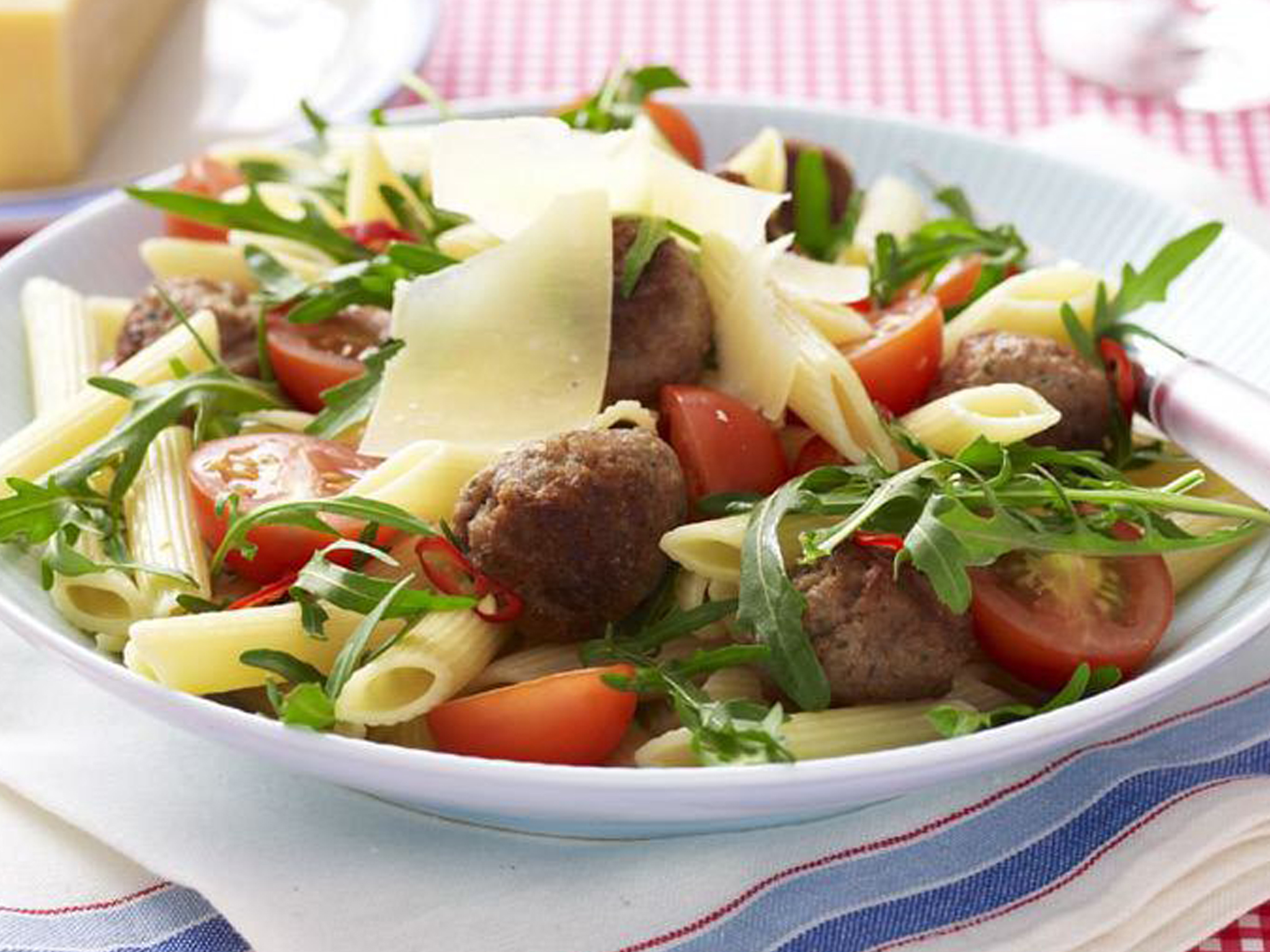 Lamb, chilli & garlic penne | Women's Weekly Food