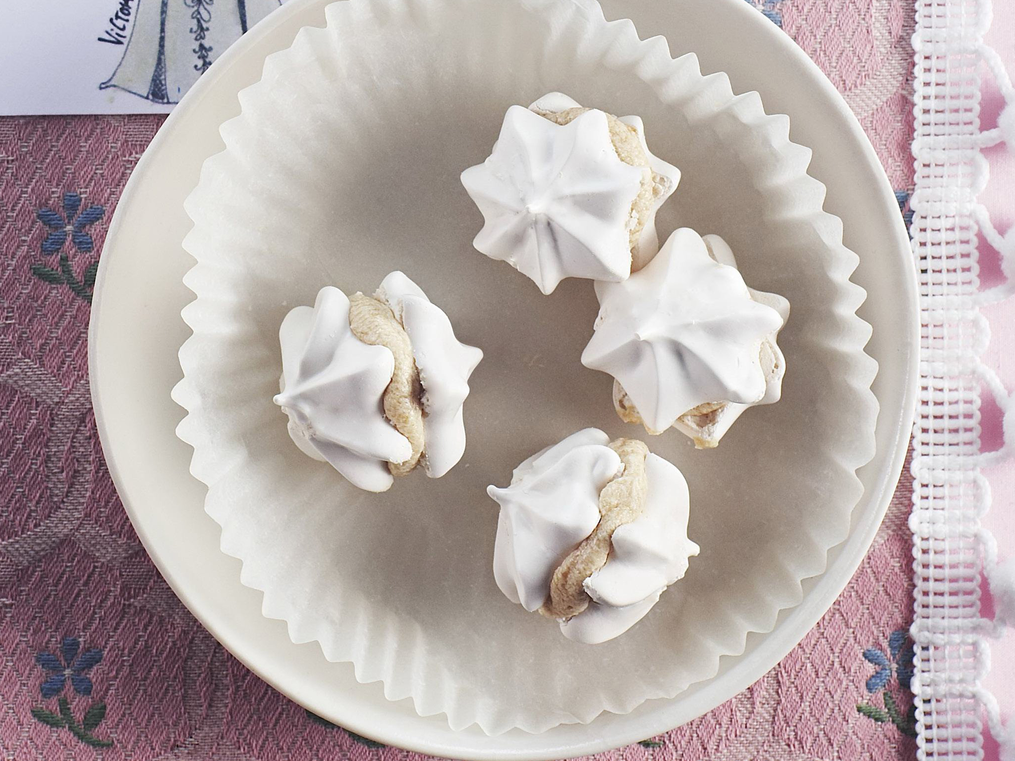 Coffee meringue kisses | Women's Weekly Food