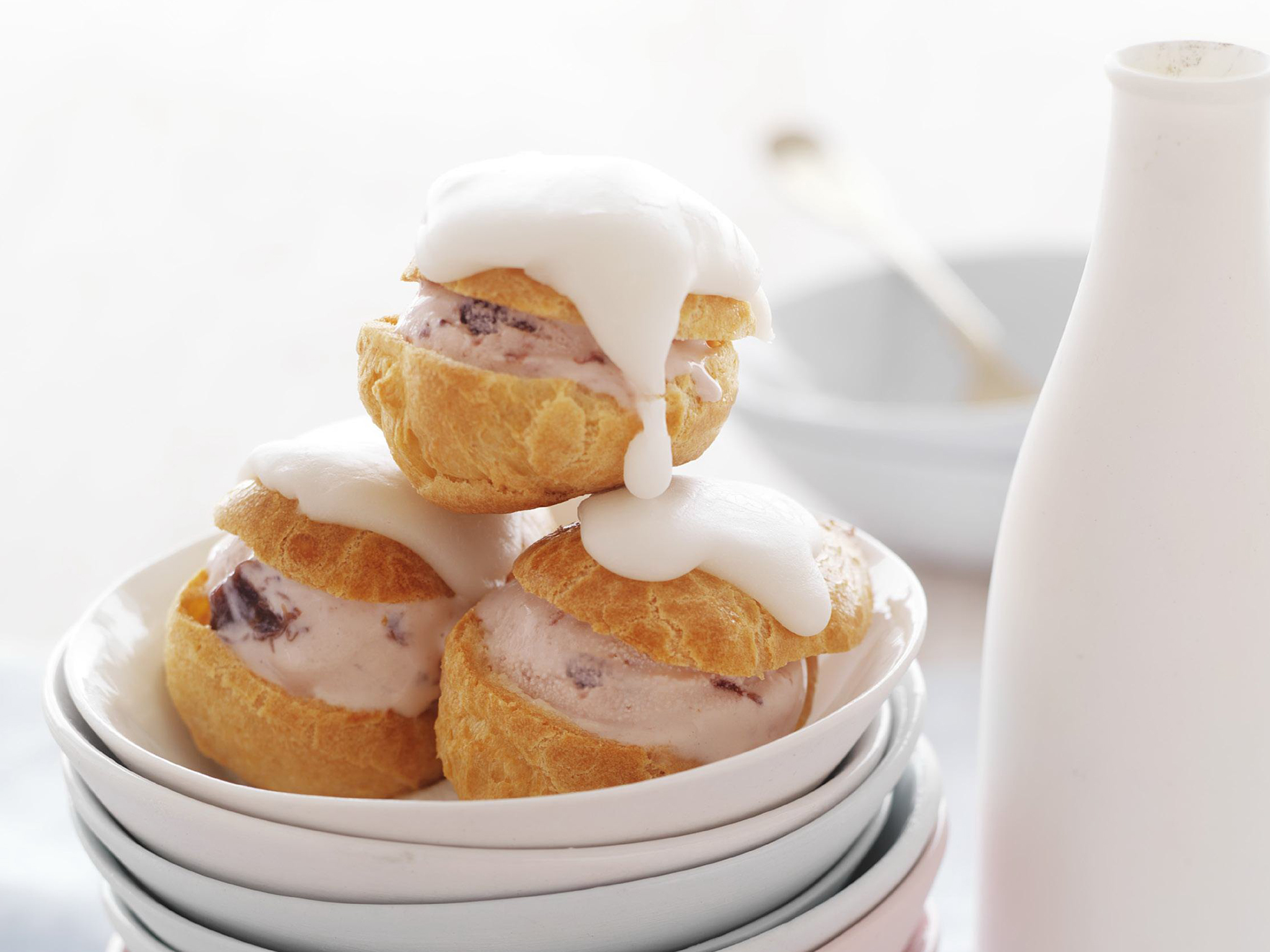 Ice-cream puffs | Women's Weekly Food