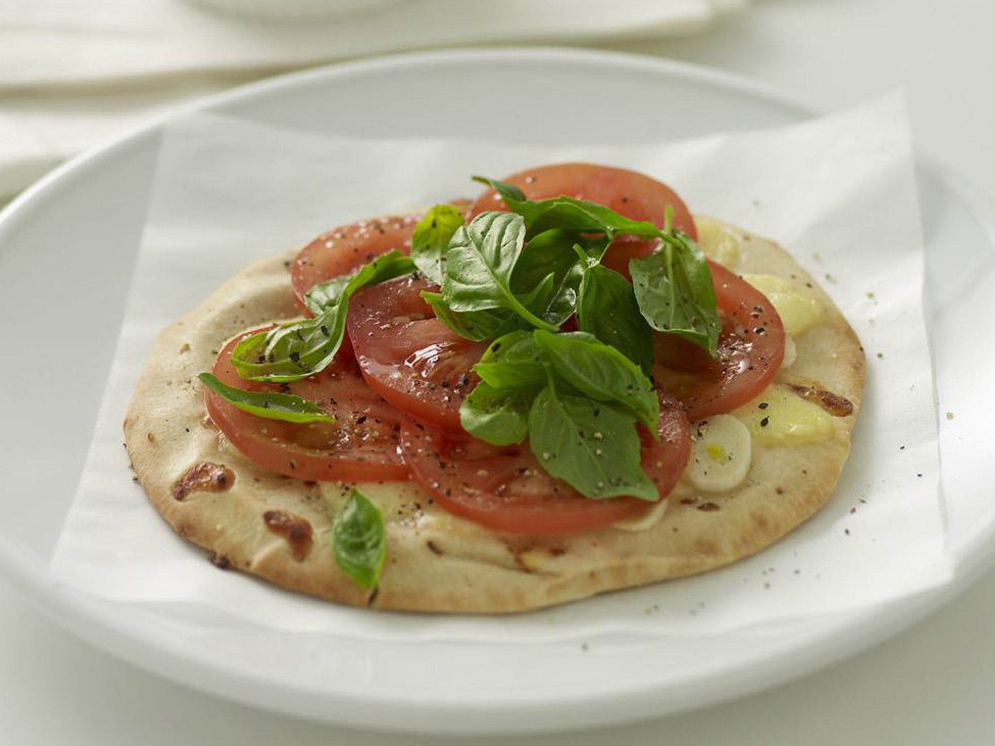 Pizzetta caprese | Women's Weekly Food