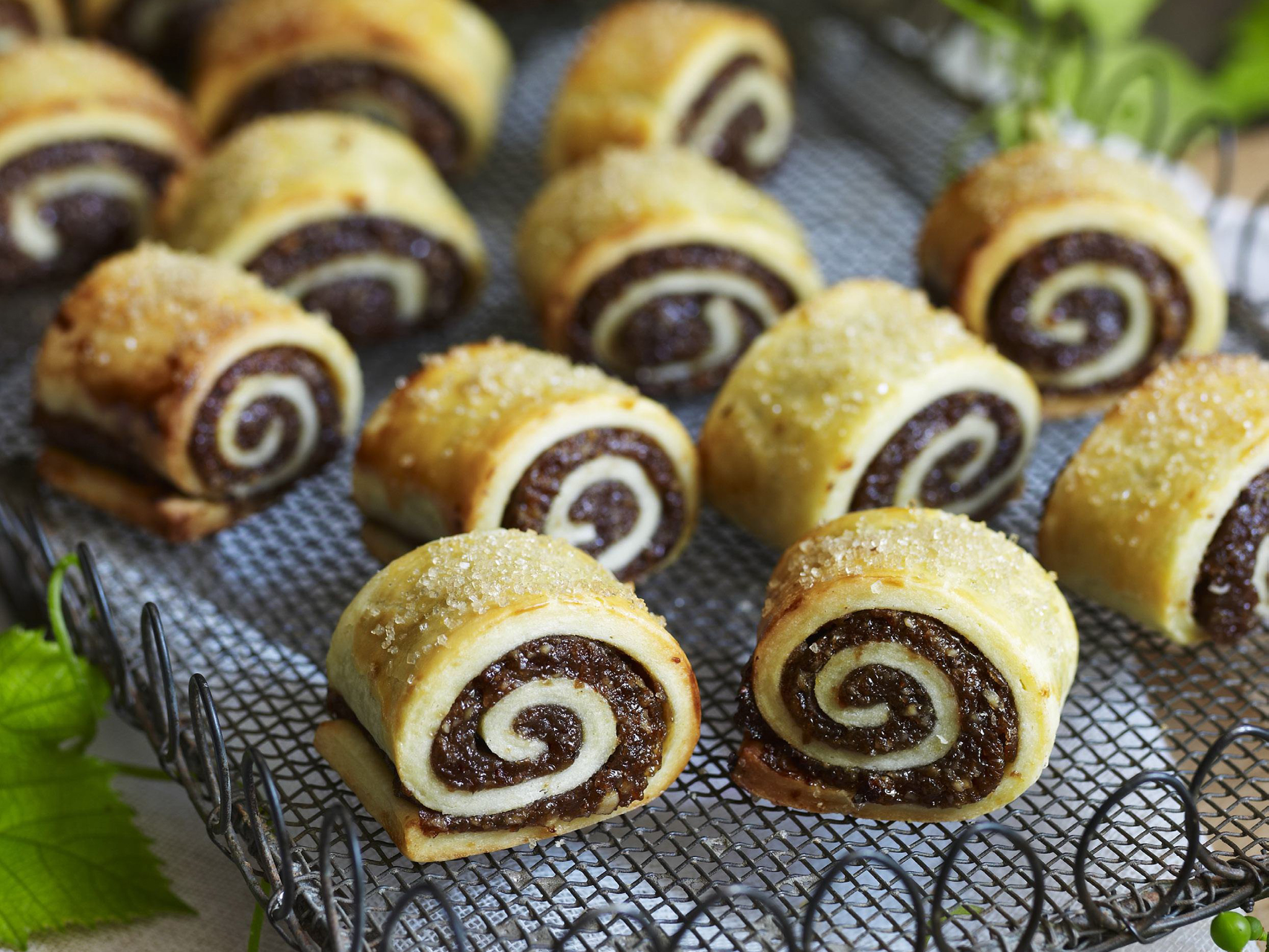Little sultana scrolls | Women's Weekly Food