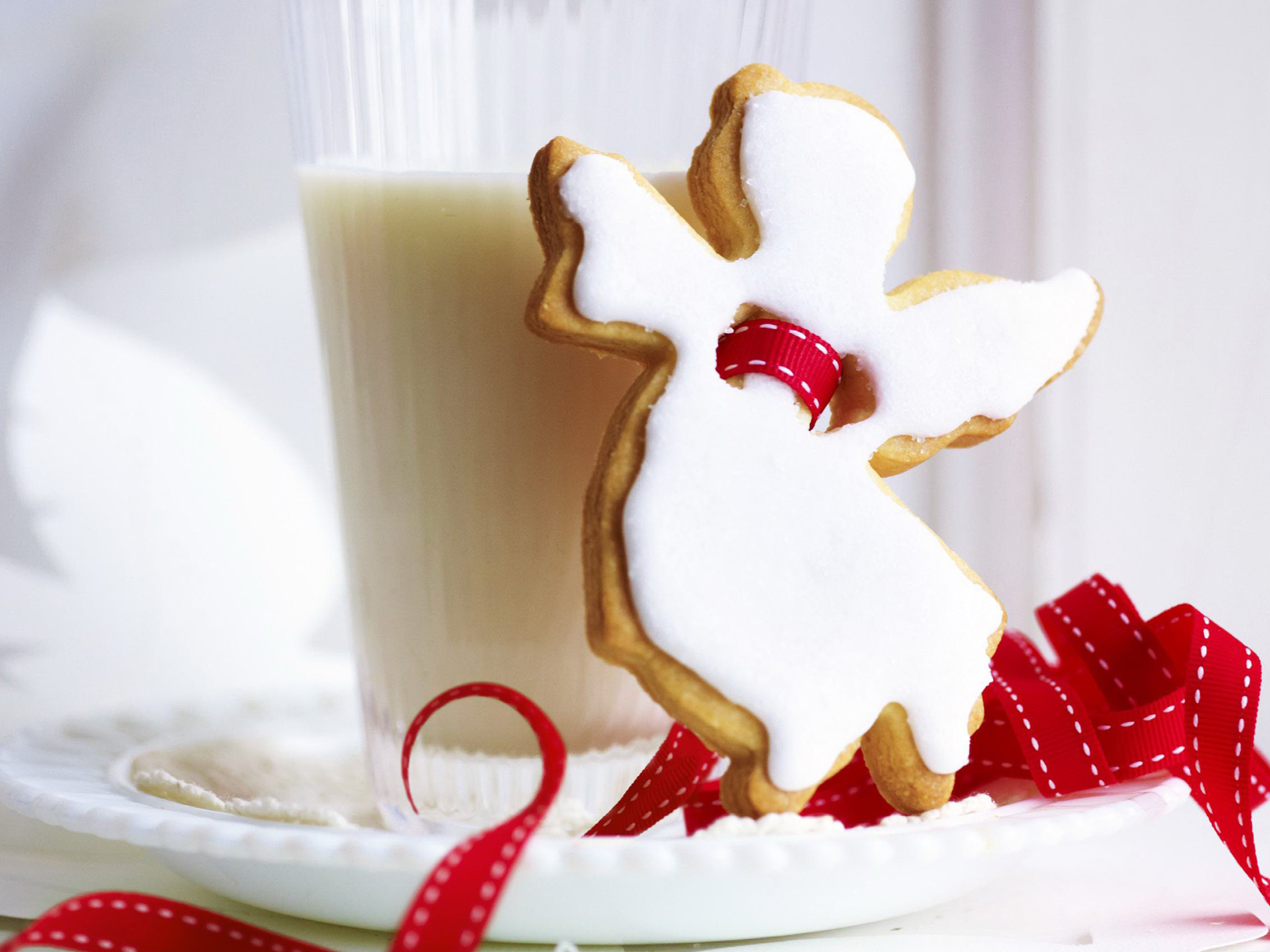 How to make edible angel gift tag cookies | Women's Weekly Food