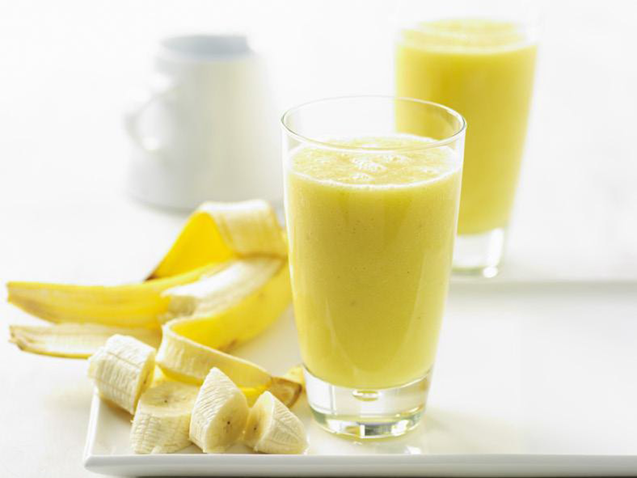 Fresh sunrise smoothie | Women's Weekly Food