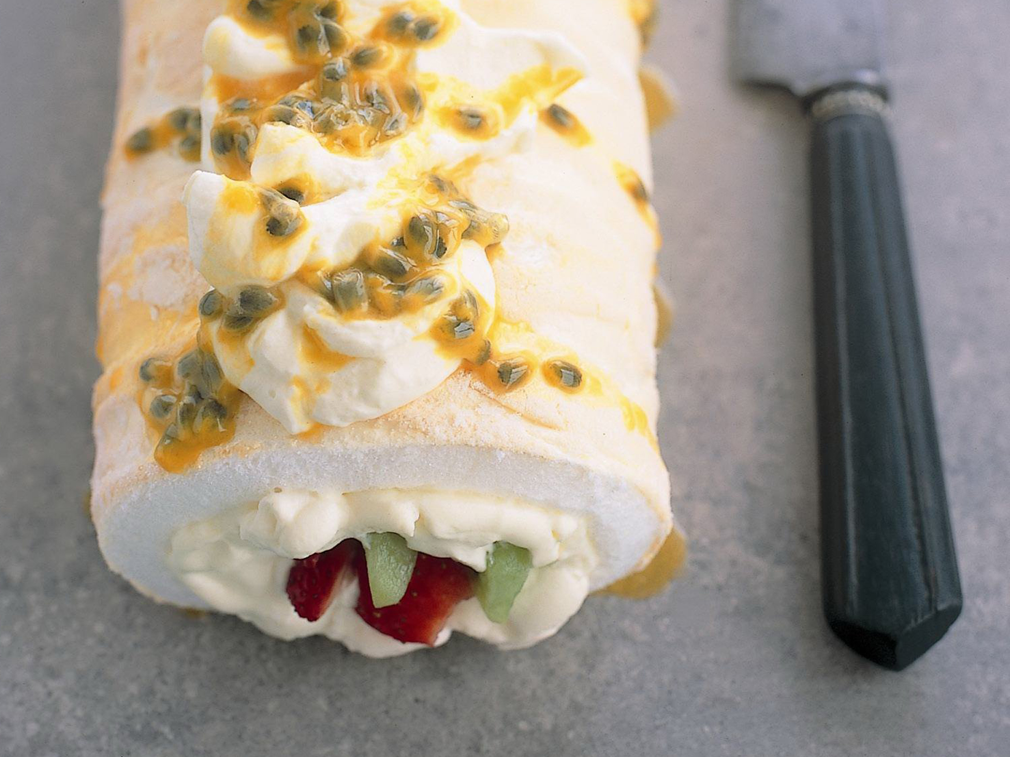 Pavlova fruit roll | Women's Weekly Food