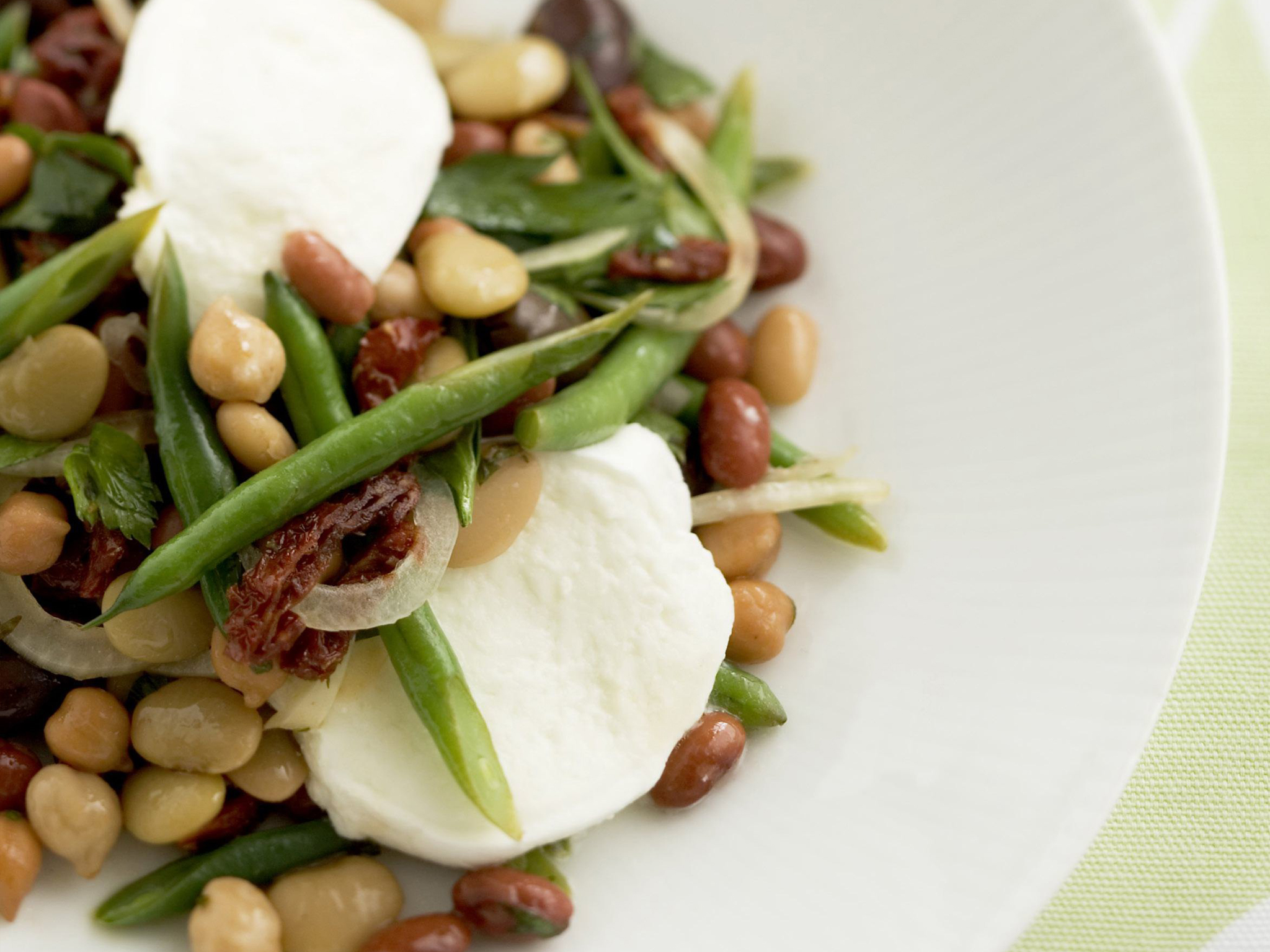 Bean salad with mozzarella, sun-dried tomato and olives | Women's ...