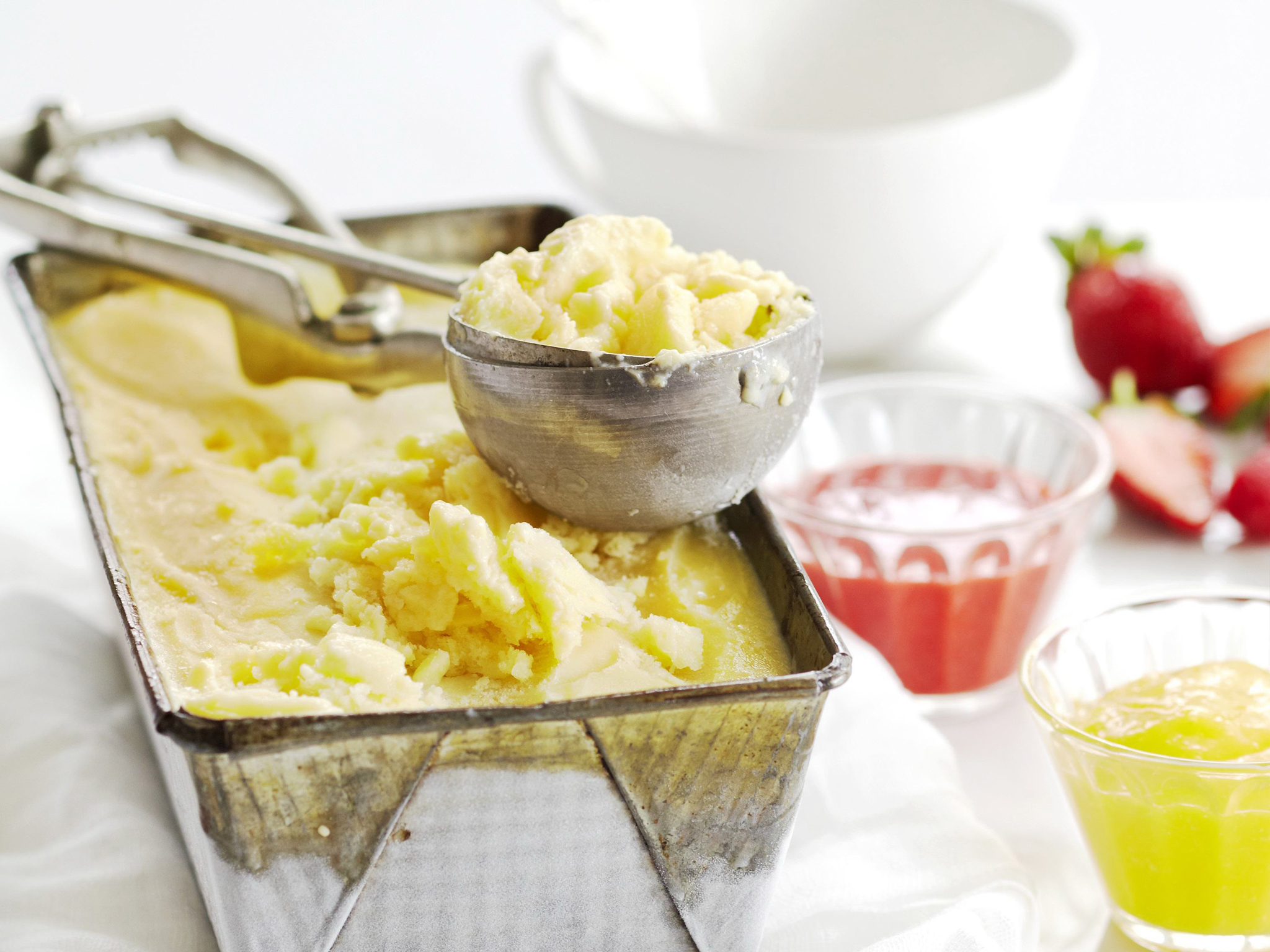 Vanilla tofu ice-cream with mango and berry coulis | Women's Weekly Food
