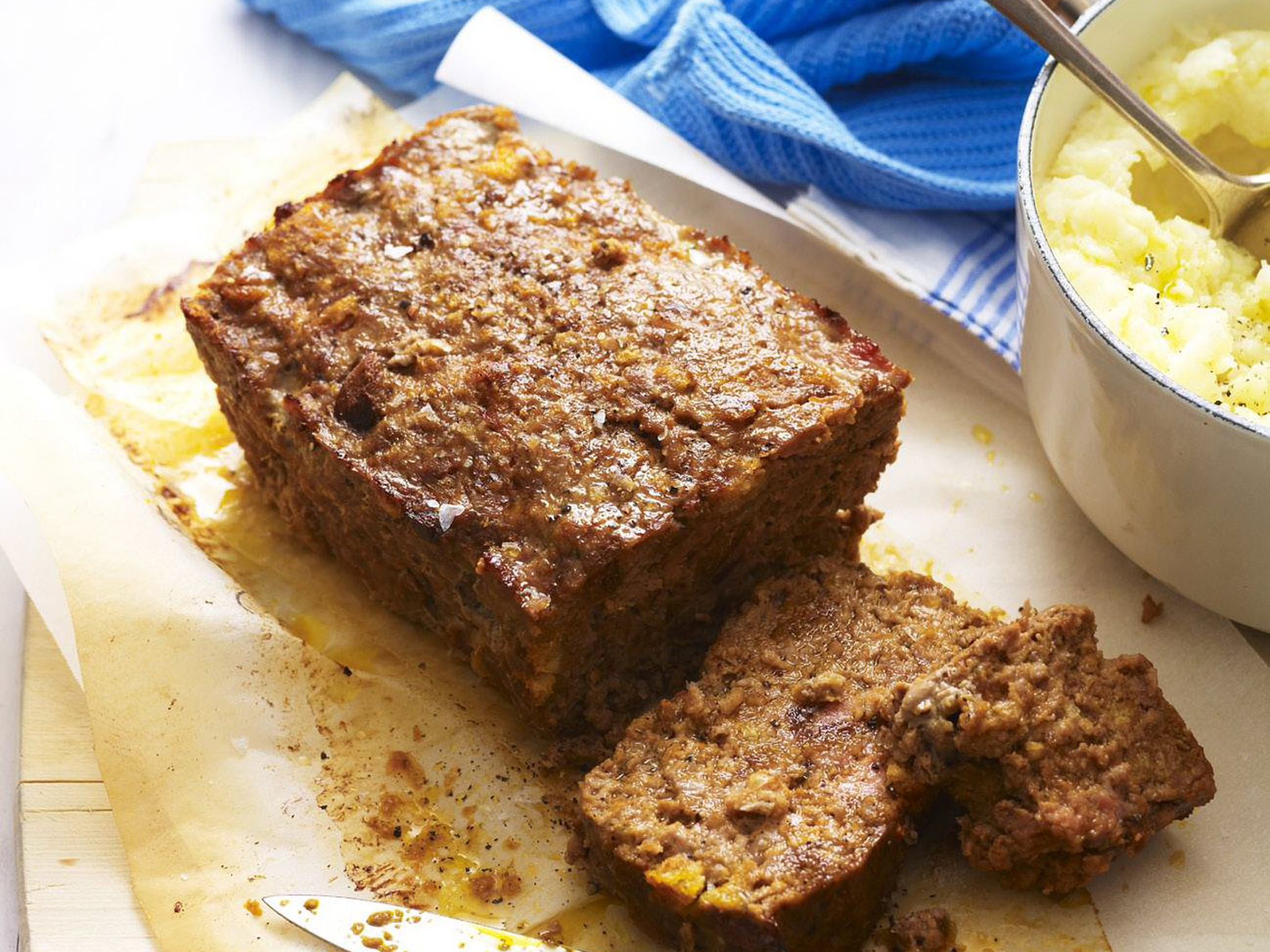 Sun-dried tomato meatloaf | Women's Weekly Food