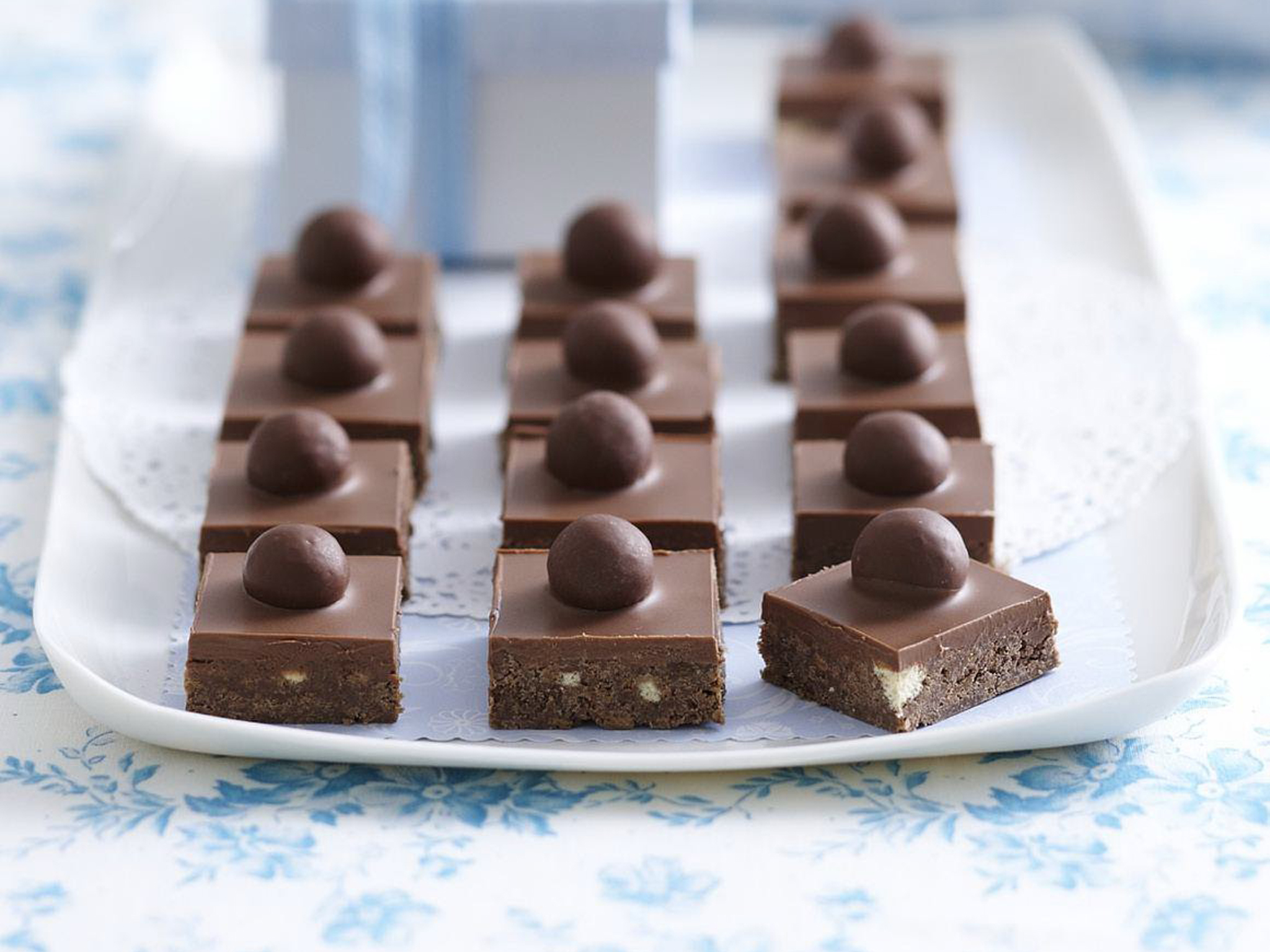 Choc-malt slice | Women's Weekly Food