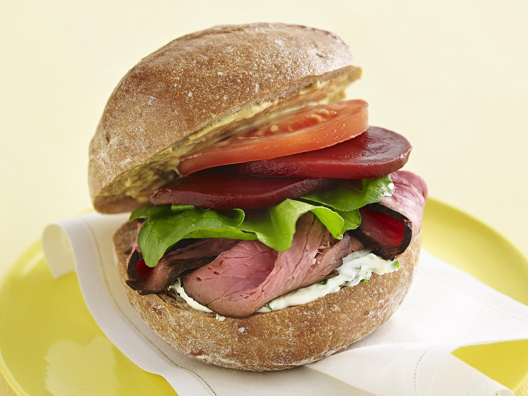 Roast beef and herbed cream cheese rolls | Women's Weekly Food