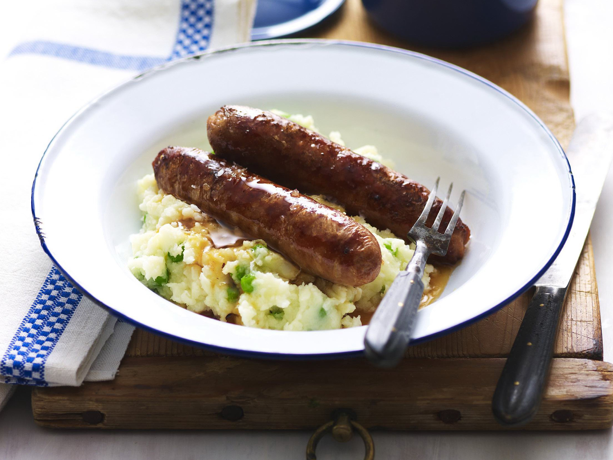 Lamb sausages with pea mash | Women's Weekly Food