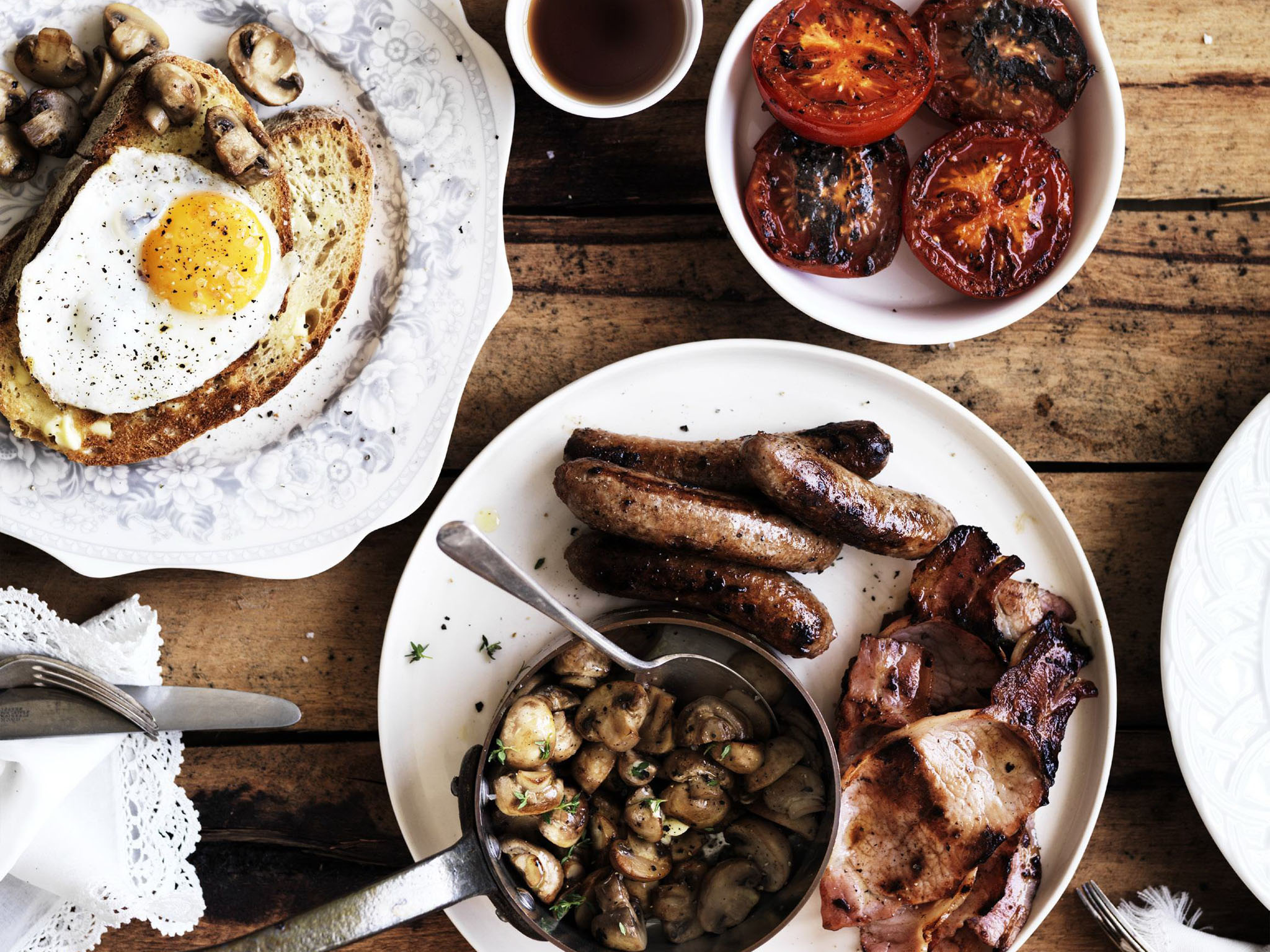 Classic Sunday breakfast fry-up | Women's Weekly Food