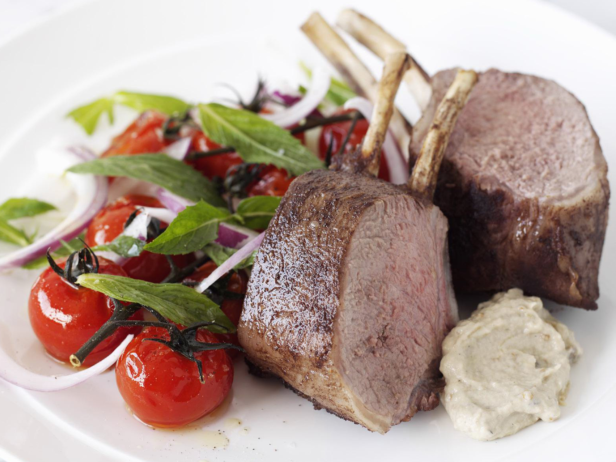 Roasted lamb racks with tomato and mint salad | Women's Weekly Food