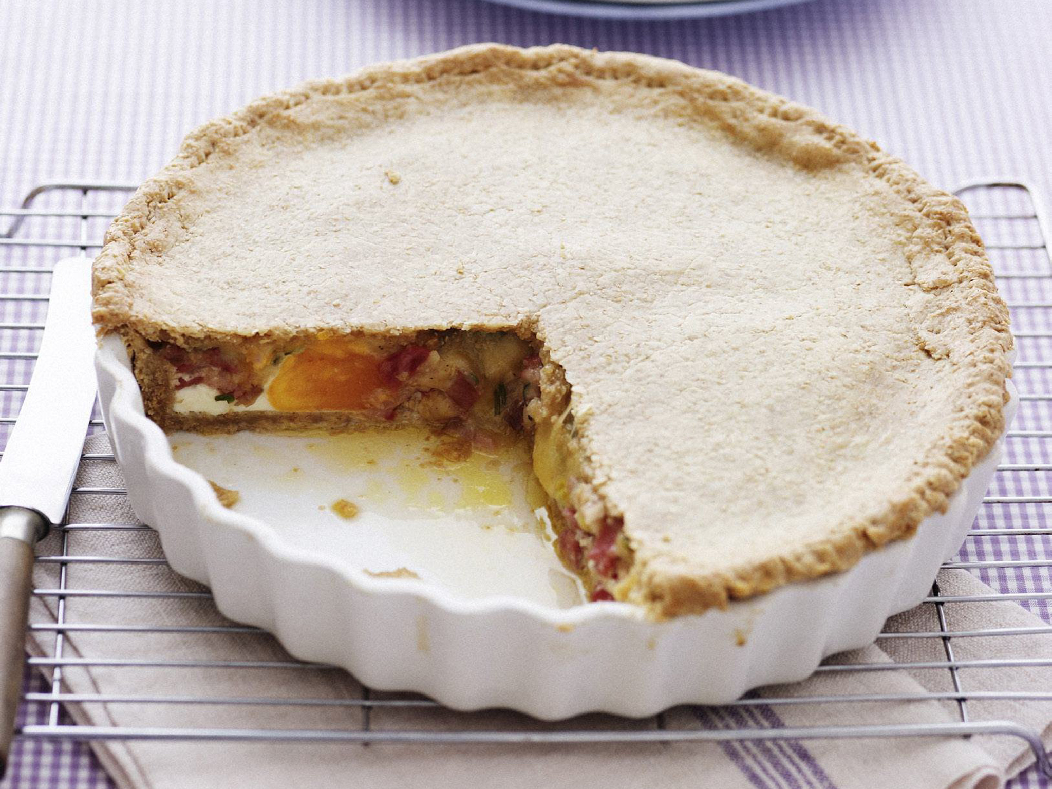 Cheesy egg and bacon pie | Women's Weekly Food