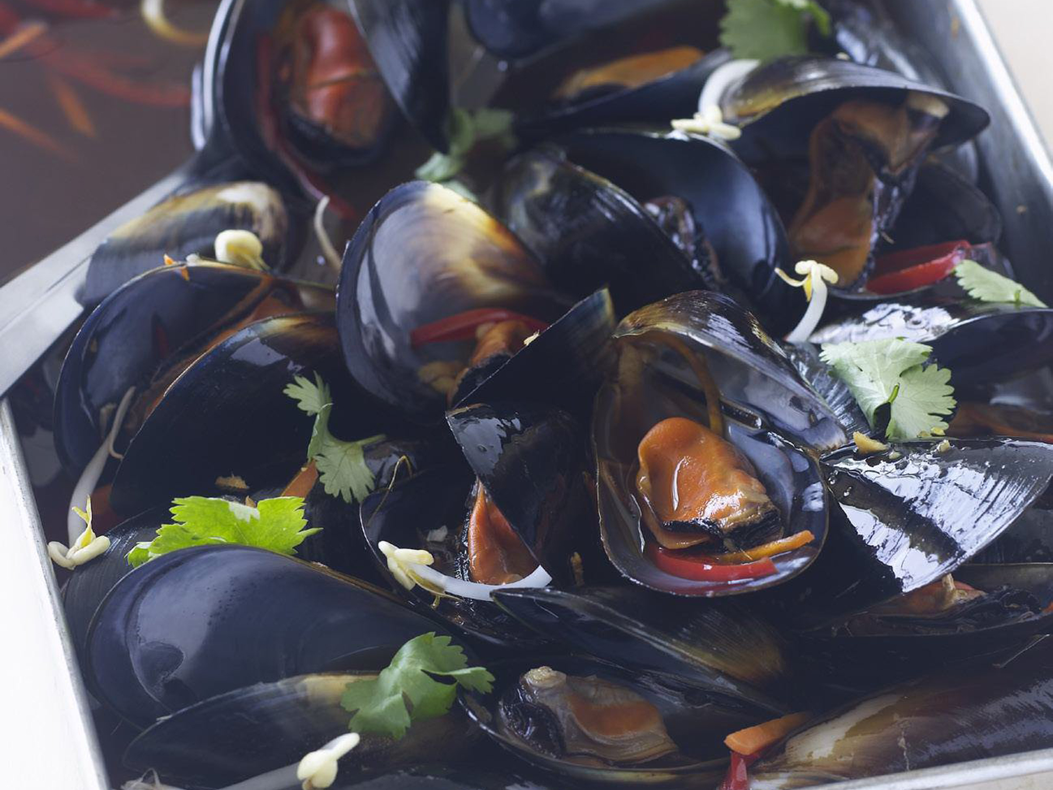 Asian-flavoured baked mussels | Women's Weekly Food