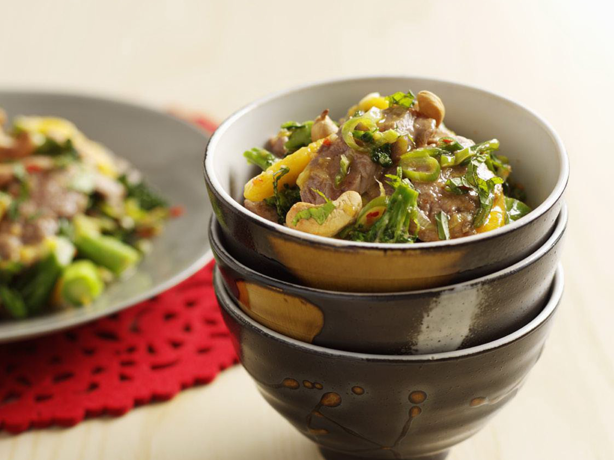 Chilli orange duck and mango | Women's Weekly Food