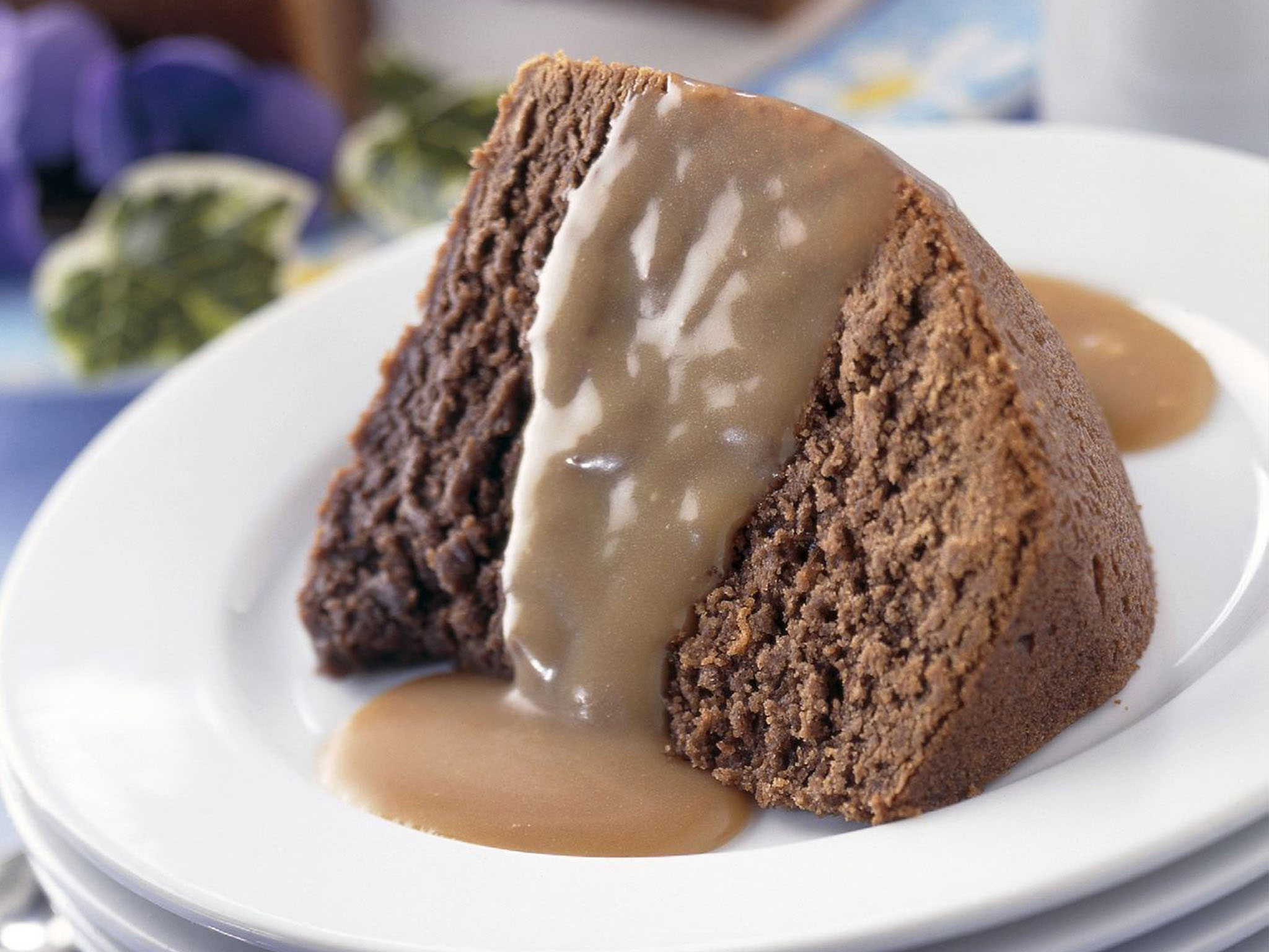Steamed chocolate and golden syrup pudding | Women's Weekly Food