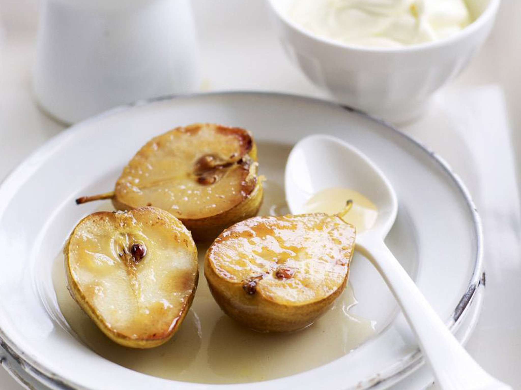 Pears with palm sugar | Women's Weekly Food
