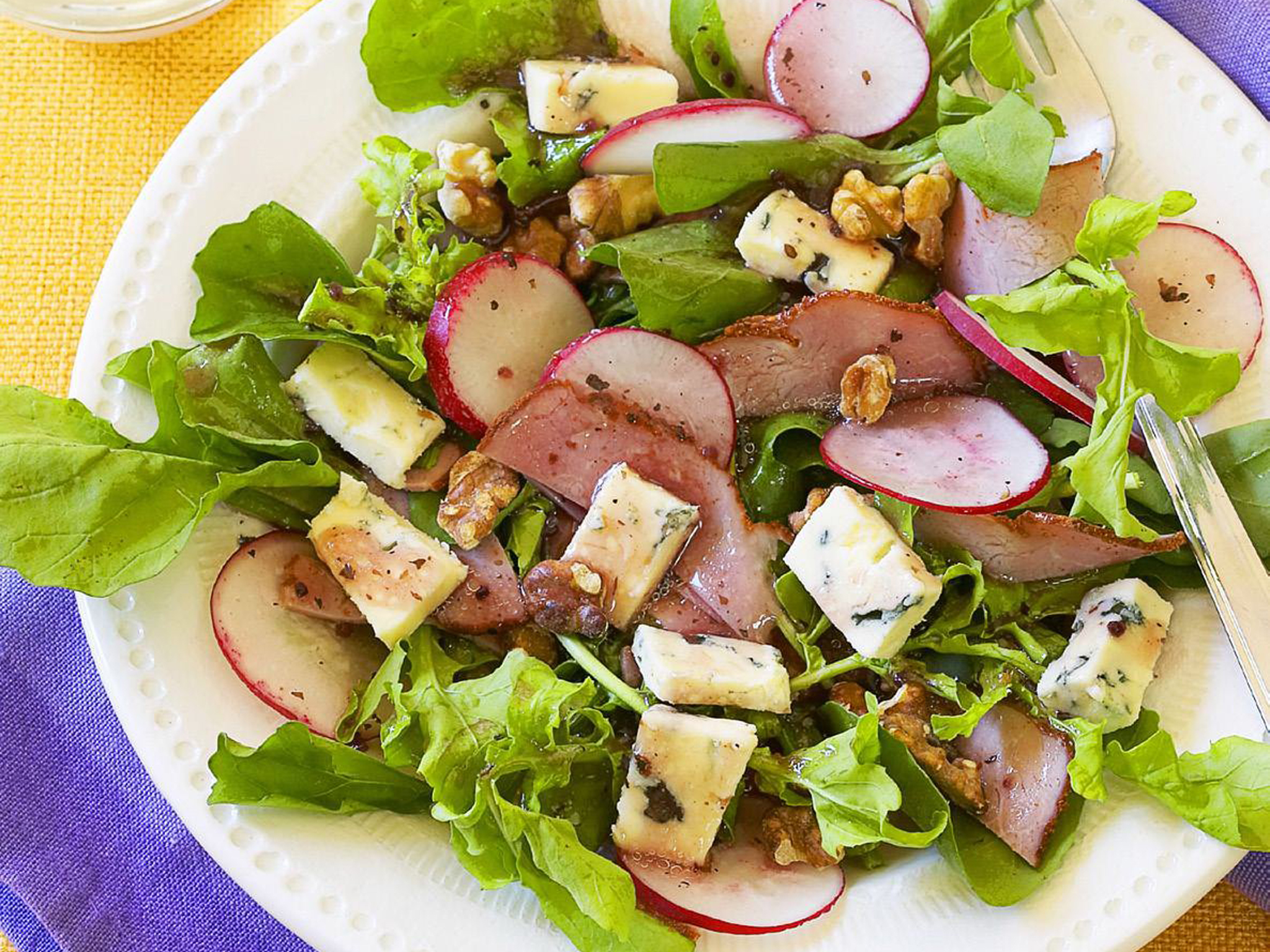 Rocket and blue cheese salad | Women's Weekly Food