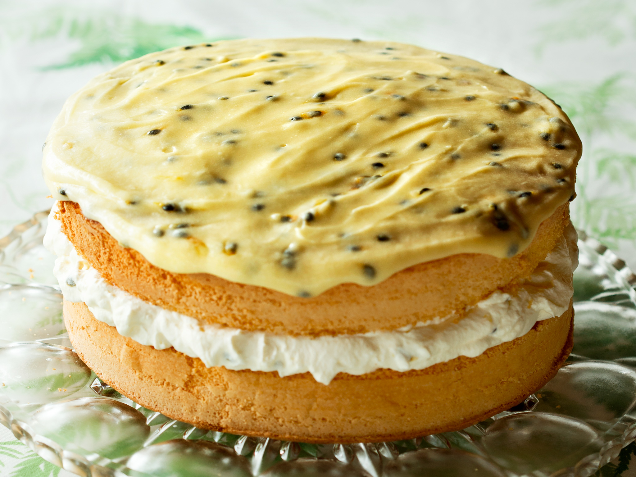Feather sponge cake with passionfruit icing | Women's Weekly Food