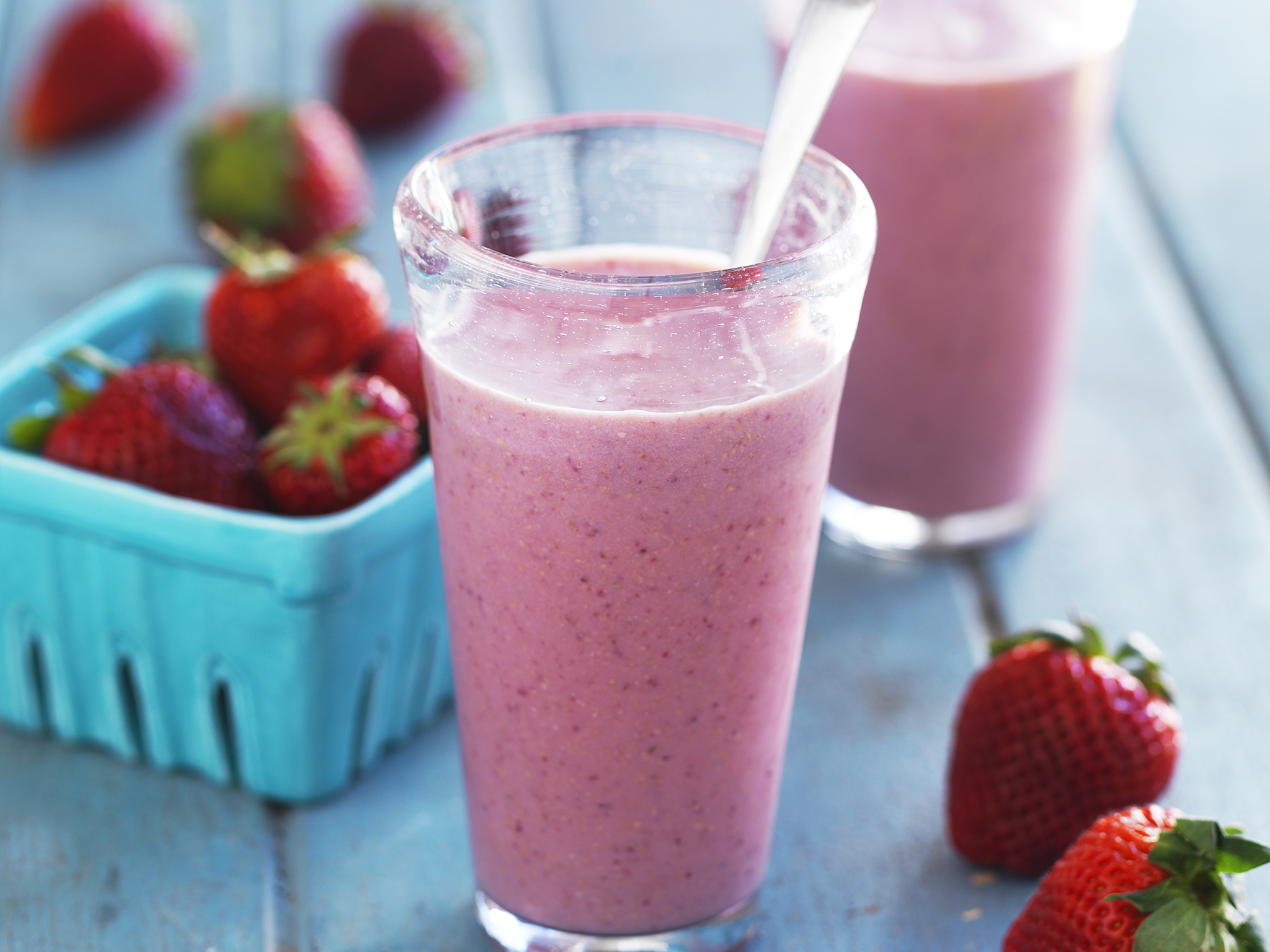 Sugar-free PB and J smoothie | Women's Weekly Food