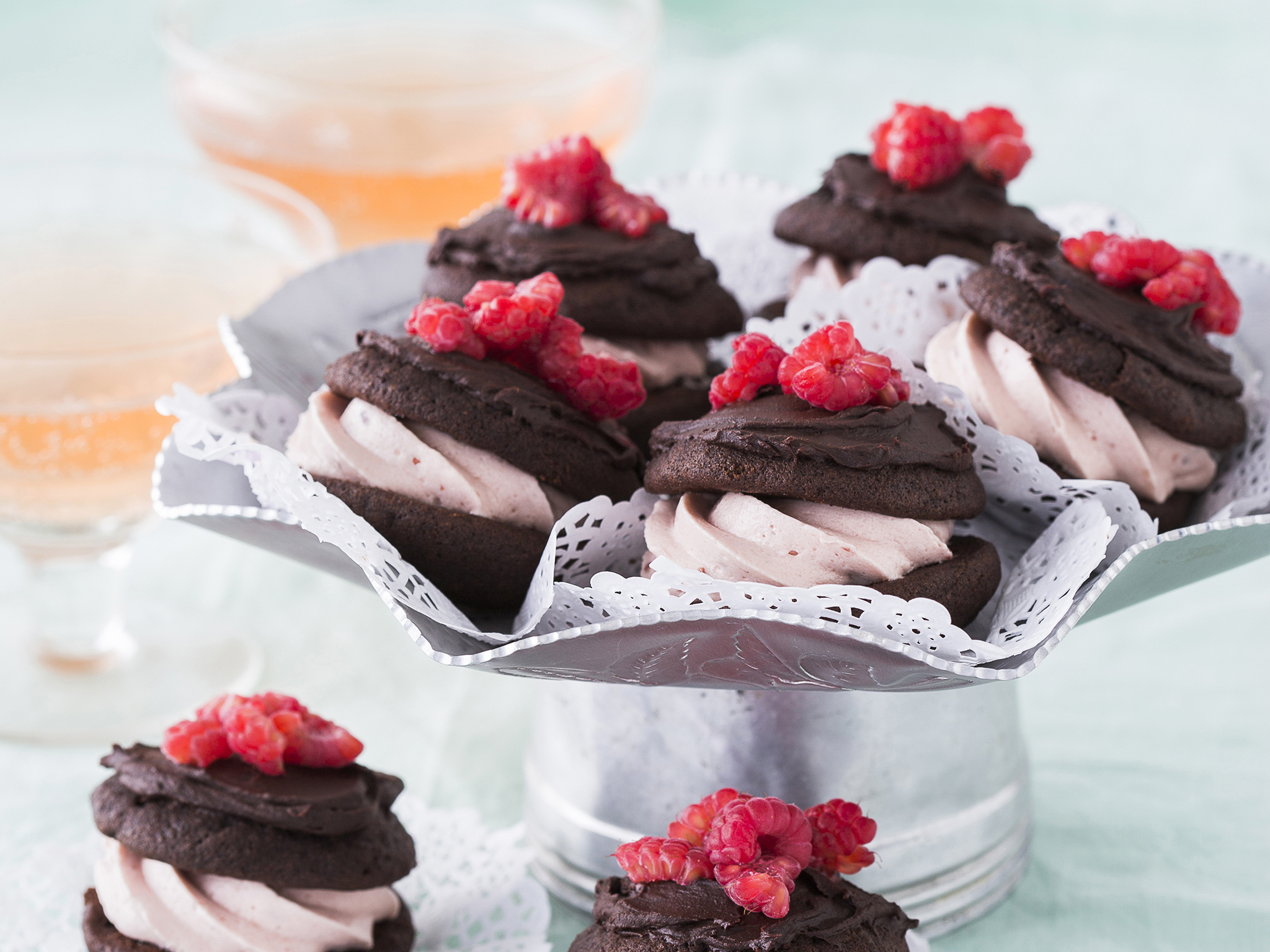 Chocolate raspberry kisses | Women's Weekly Food