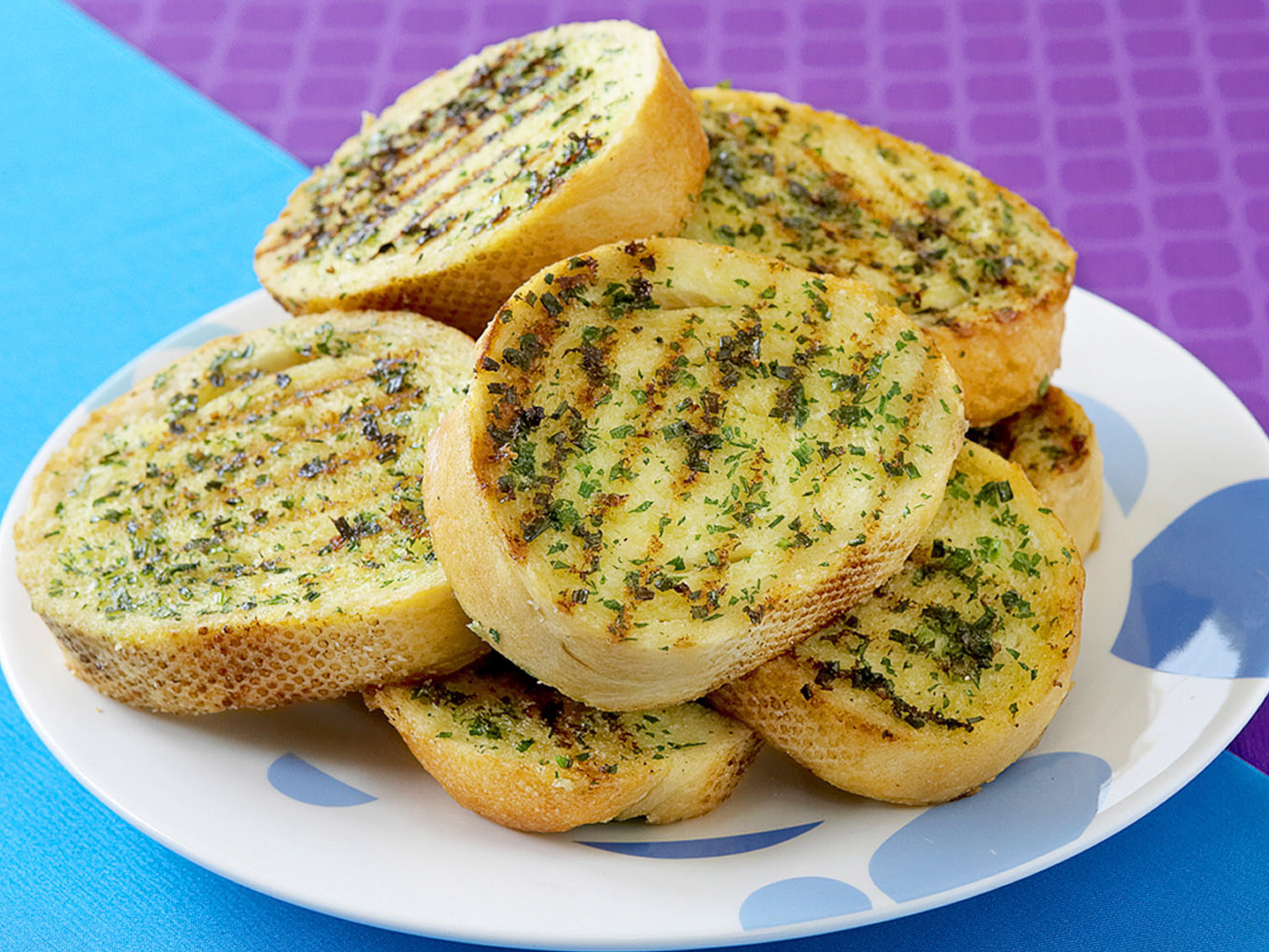 Garlic bread | Women's Weekly Food