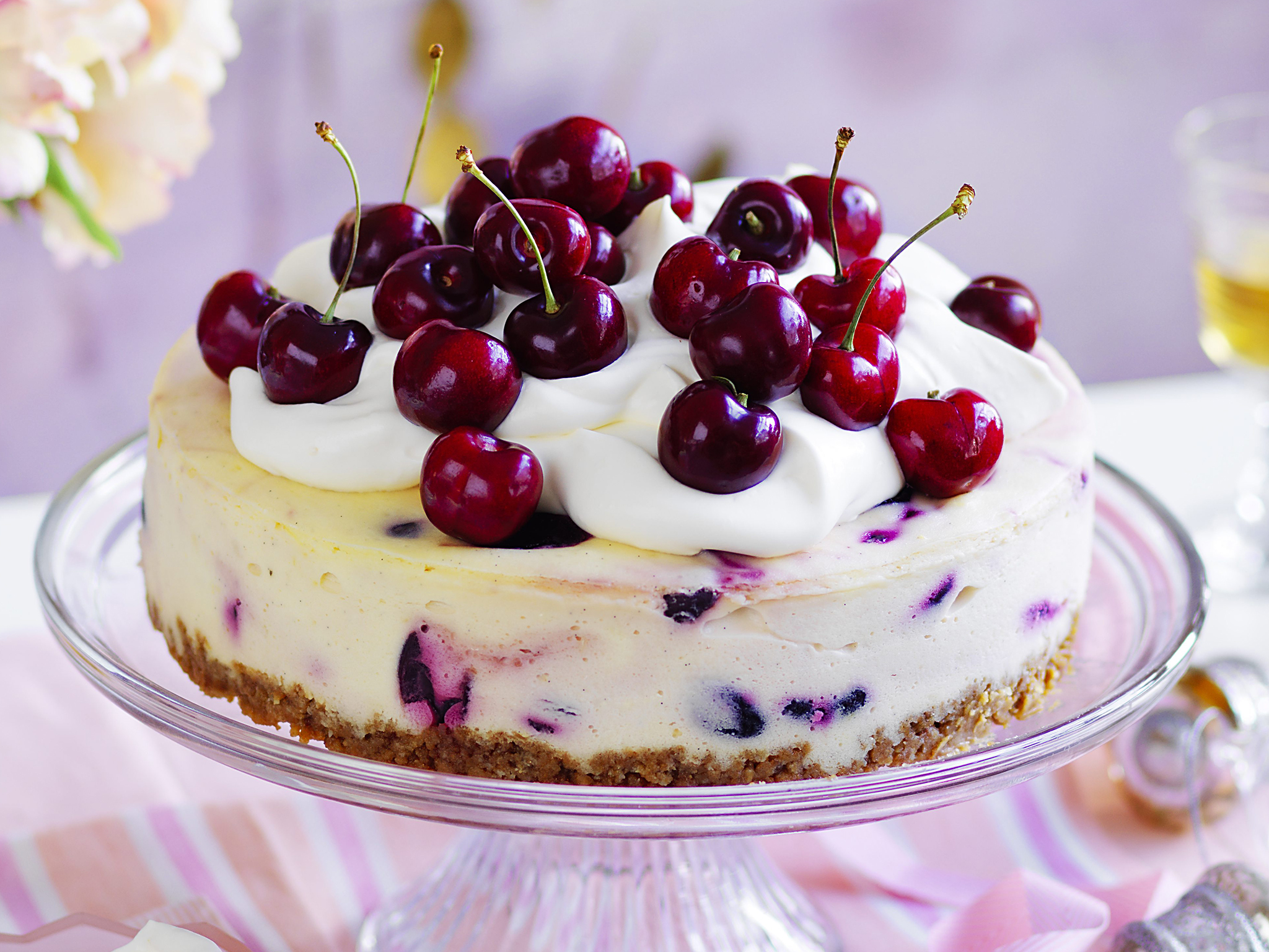 Roasted cherry cheesecake | Women's Weekly Food