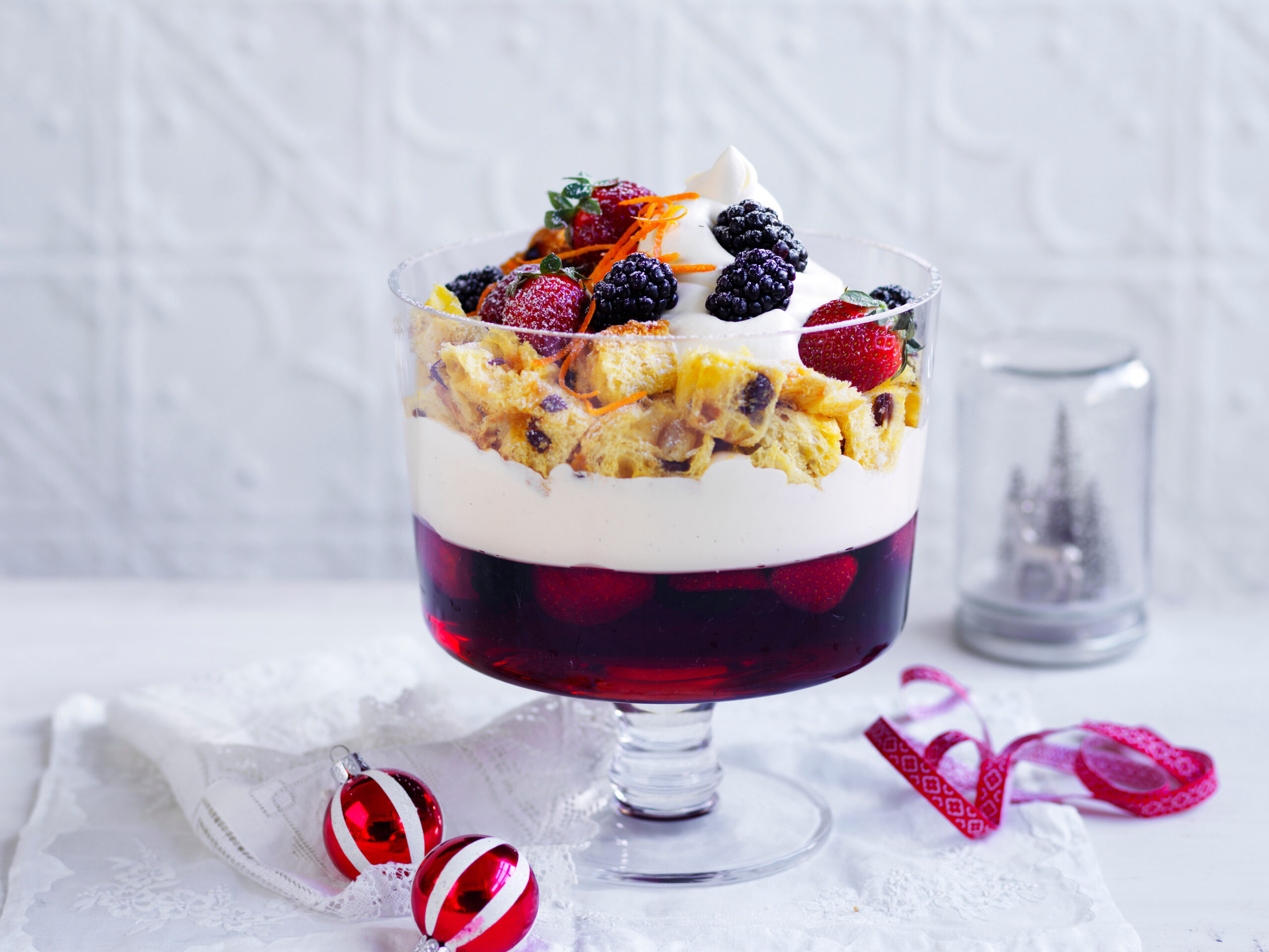 Classic Christmas trifle | Women's Weekly Food