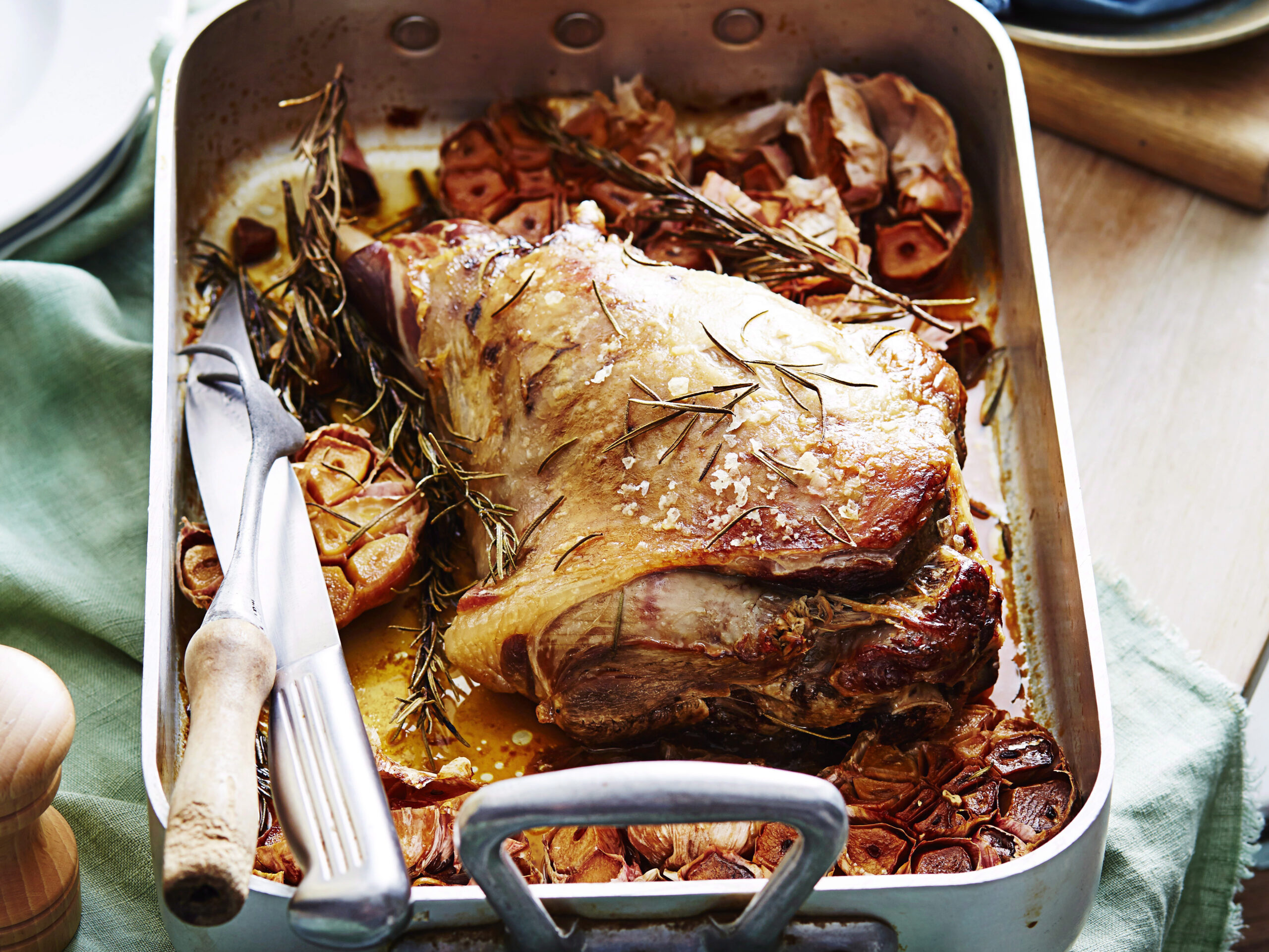 Slow-roast lamb with lemon, garlic and rosemary | Women's Weekly Food