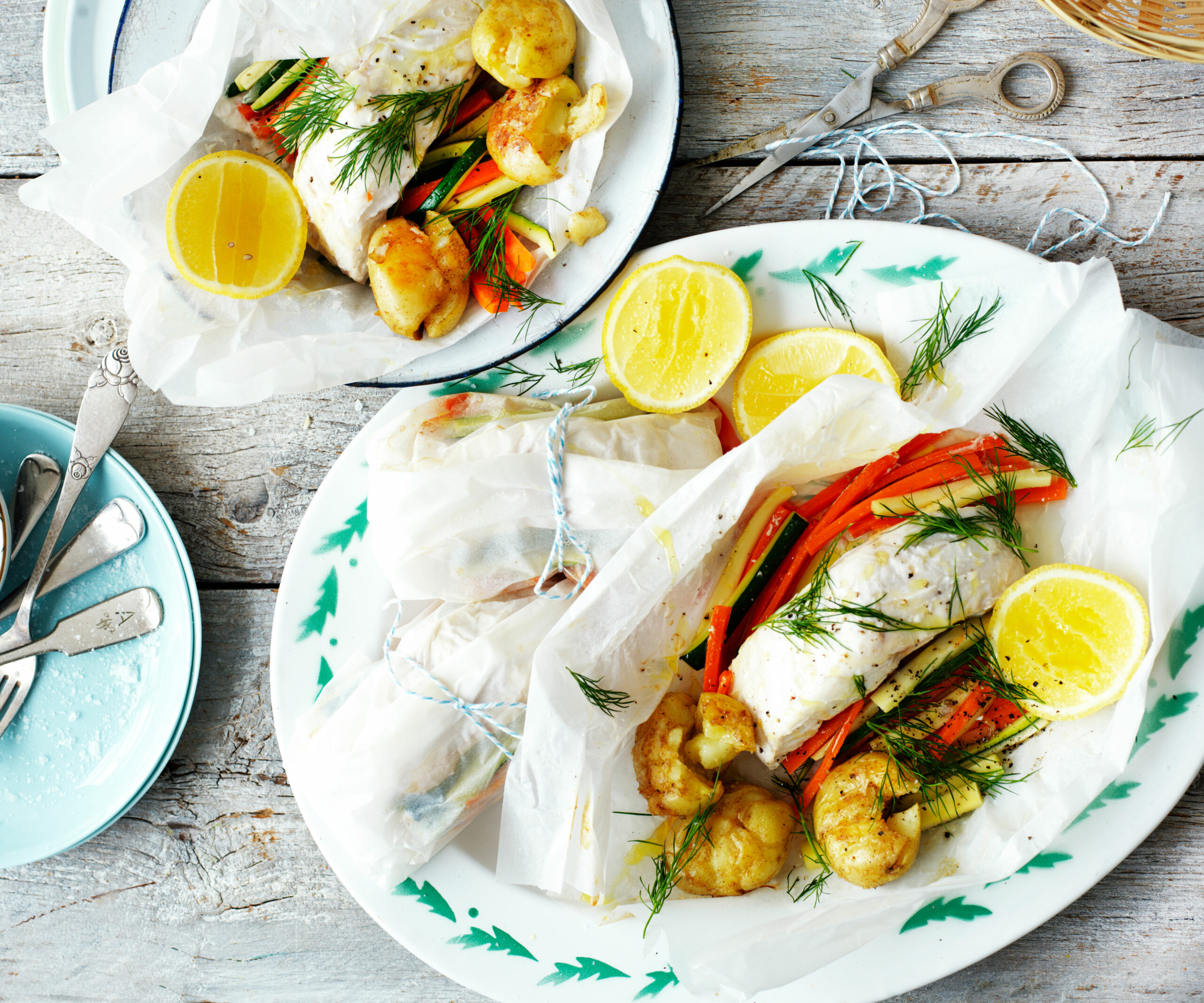 Healthy steamed fish and vegetable parcels | Women's Weekly Food