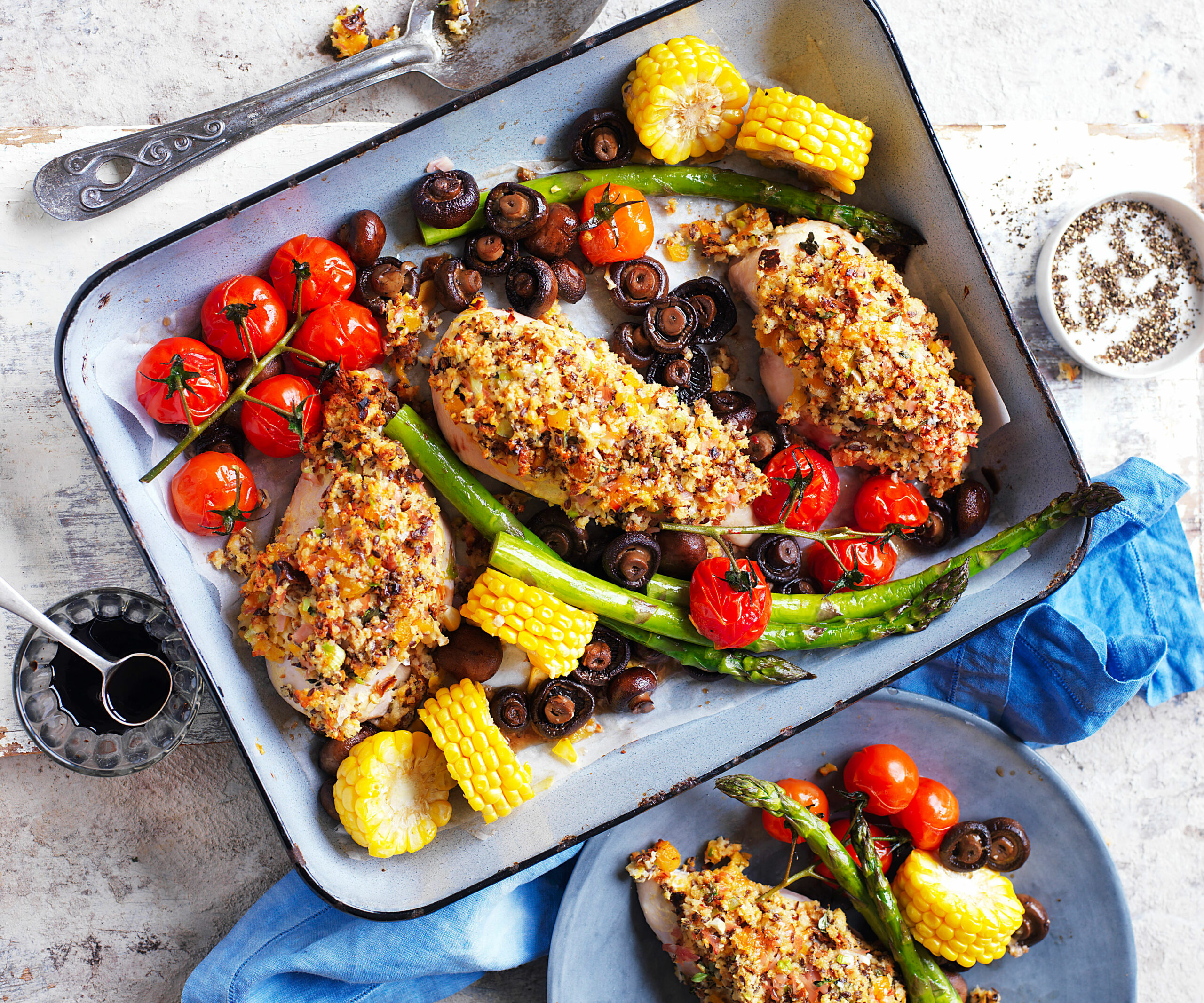 Easy one-pan roast chicken breasts with vegies | Women's Weekly Food