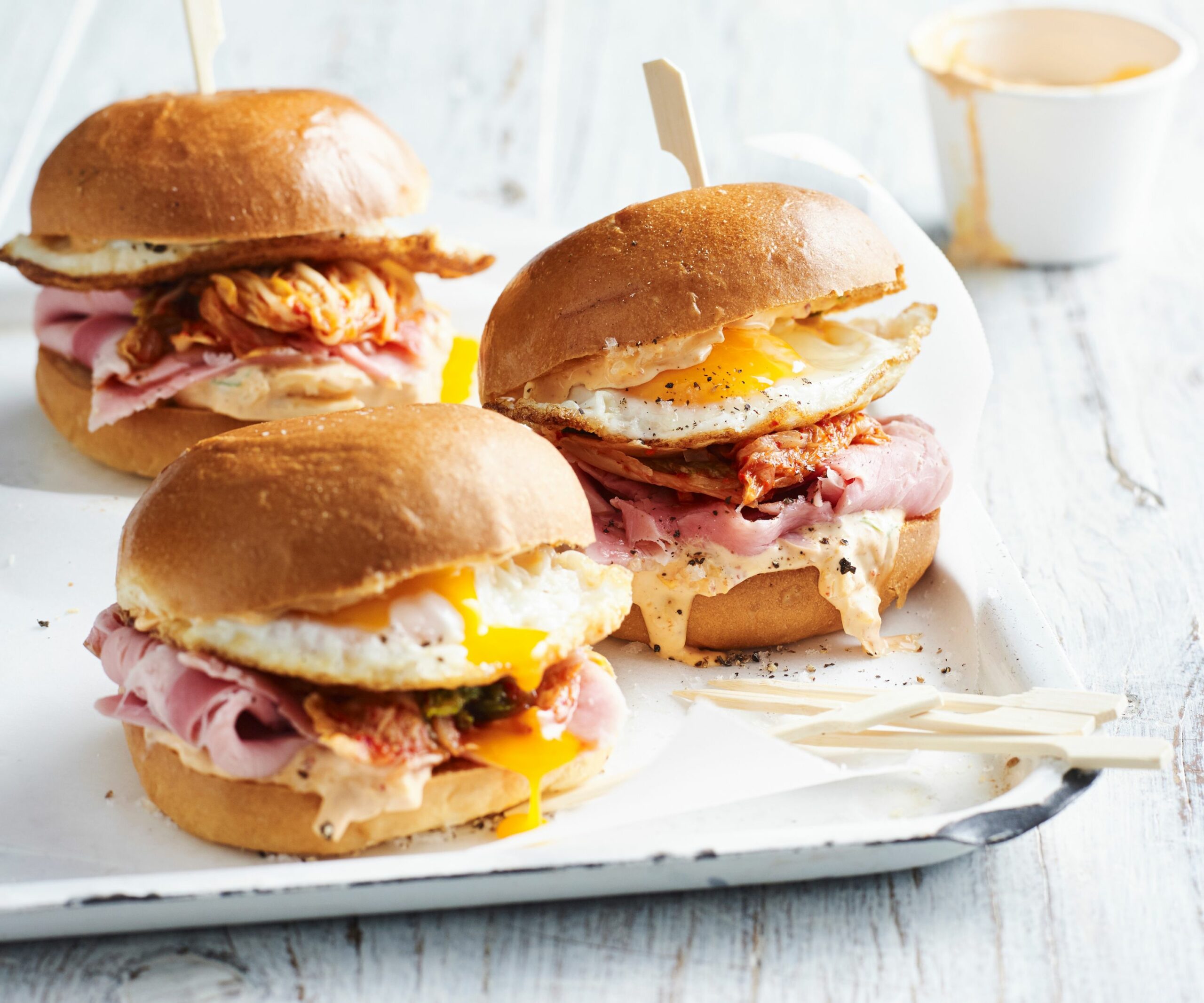 Ham and egg brekkie burgers with kimchi mayo | Women's Weekly Food