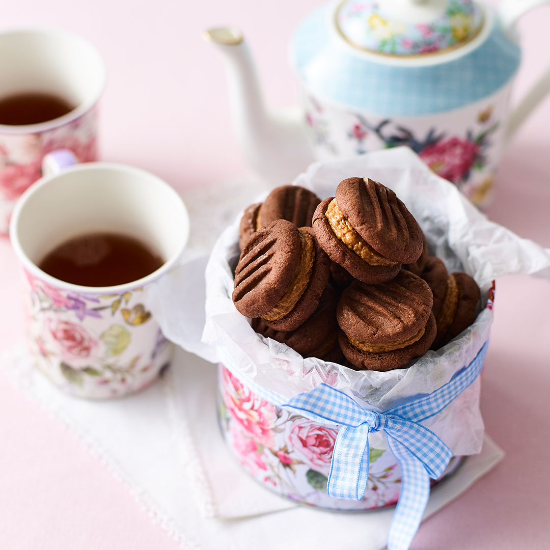 Chocolate Biscoff melting moments | Women's Weekly Food